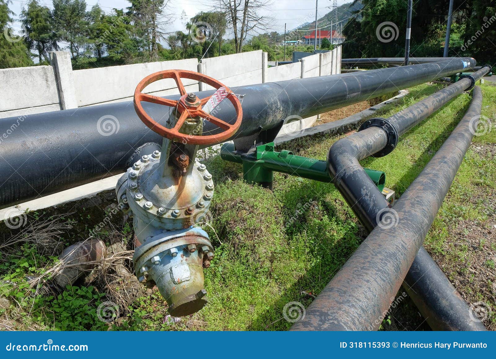 Oil Pipeline Control Systems: Monitoring And Maintenance Infrastructure ...