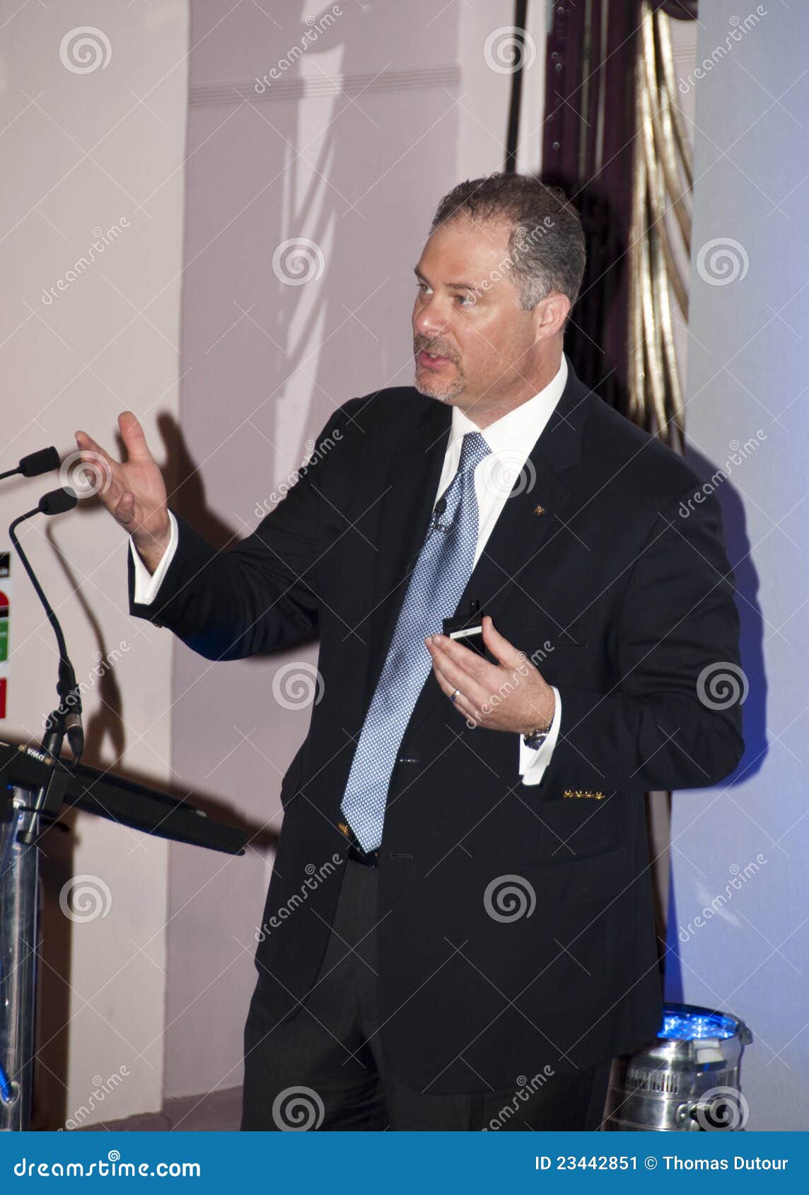 Gerald Parent, Clefs D or Congress Editorial Photo - Image of london ...