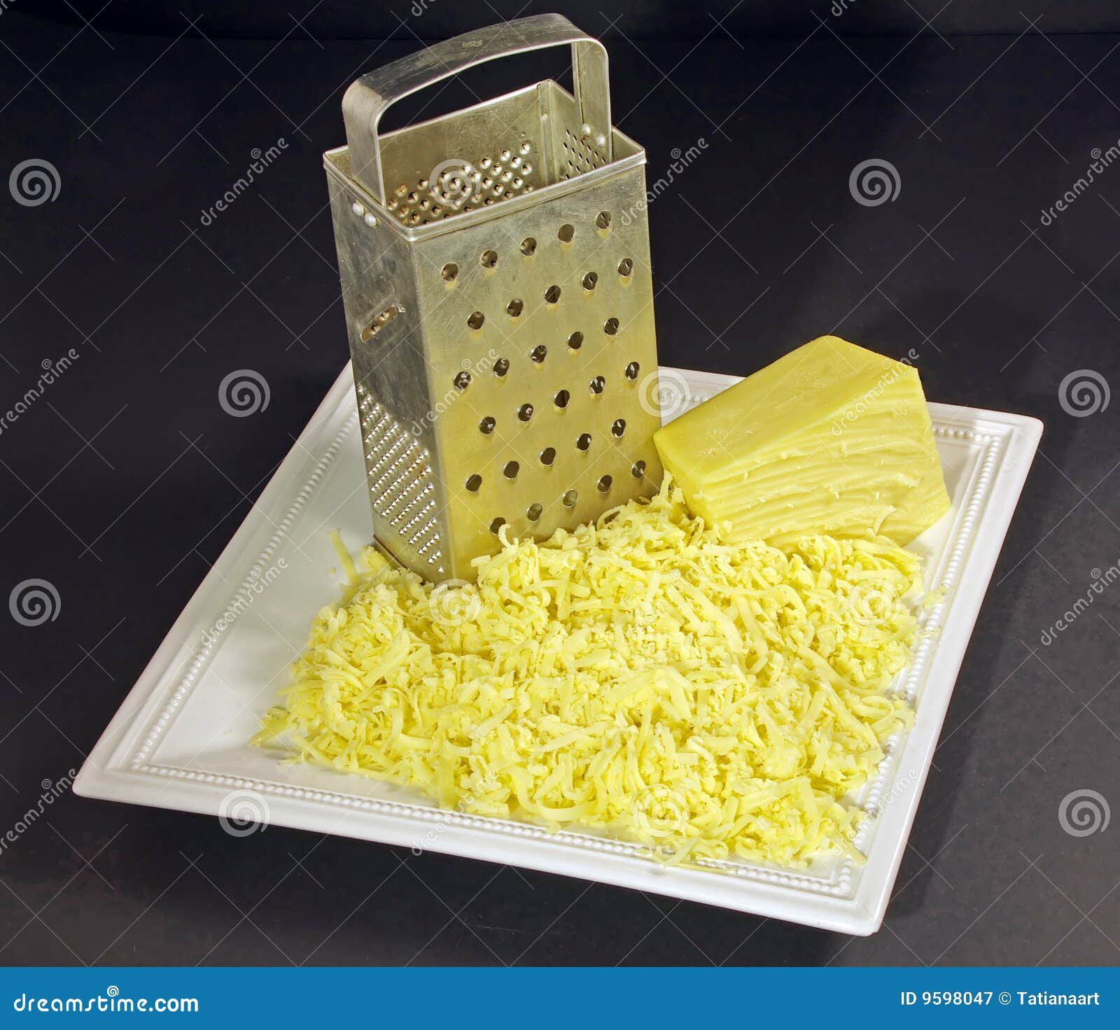Geraspte kaas en rasp stock afbeelding. Image of geel - 9598047