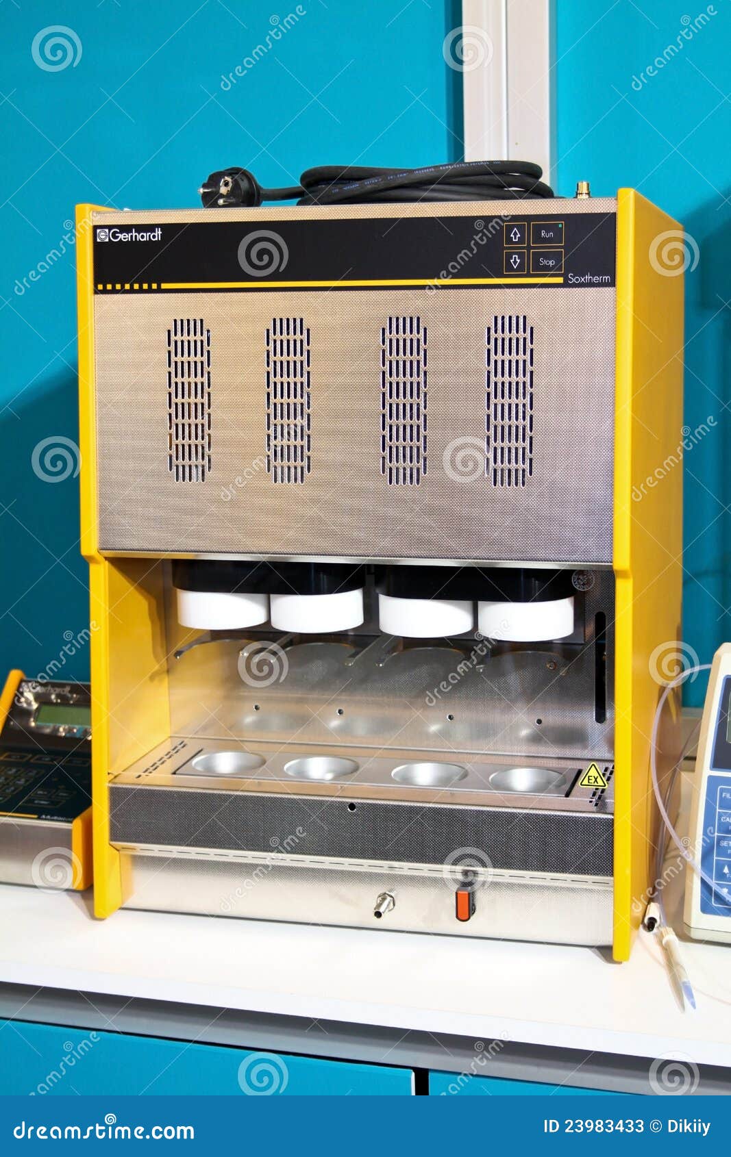 Gerhardt Automatic Extraction Systems SOXTHERM Editorial Stock Photo ...