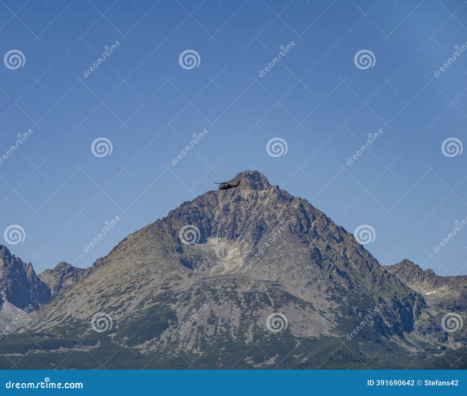 Gerlachovsky Stit Mountain Peak With Other Peaks Around In Vysoke Tatry ...