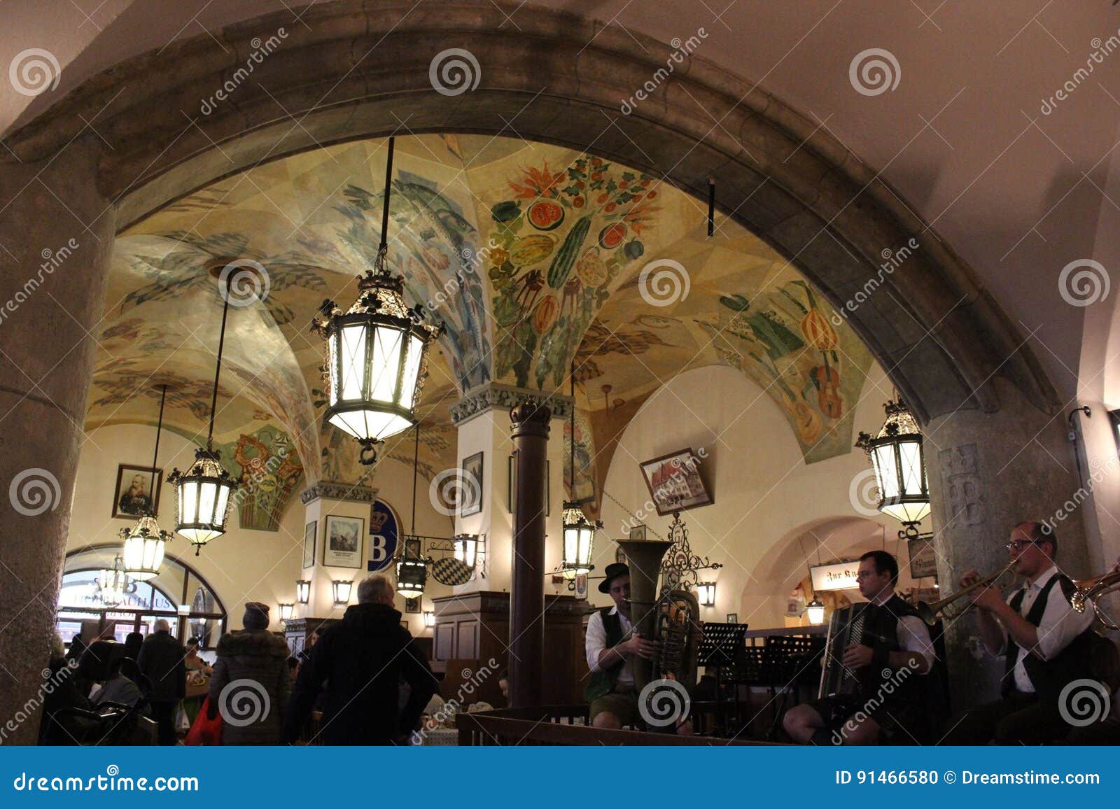 German Beerhall in Munich editorial image. Image of germany - 91466580