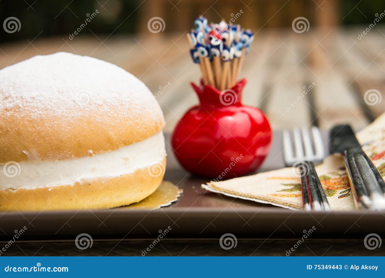 German Doughnut Berliner / Alman Pastasi Stock Image - Image of icing ...