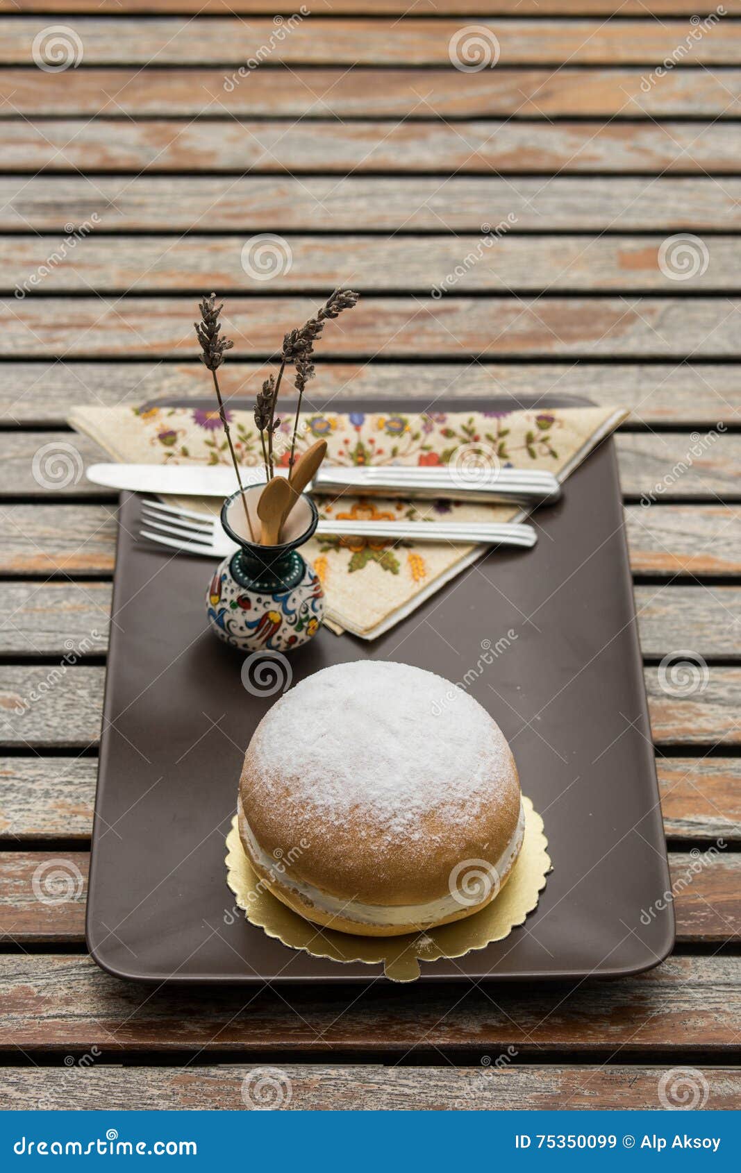 German Doughnut Berliner / Alman Pastasi Stock Image - Image of krapfen ...