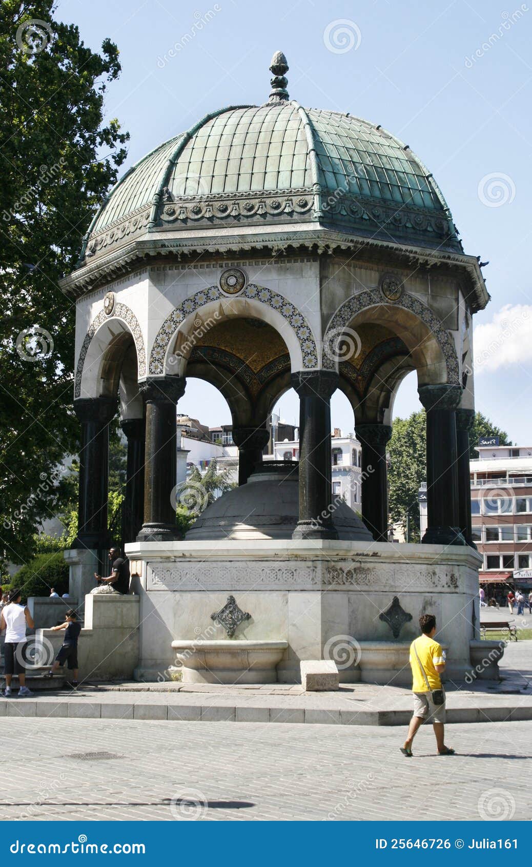 German Fountain in Hippodrome, Istanbul Editorial Photo - Image of ...