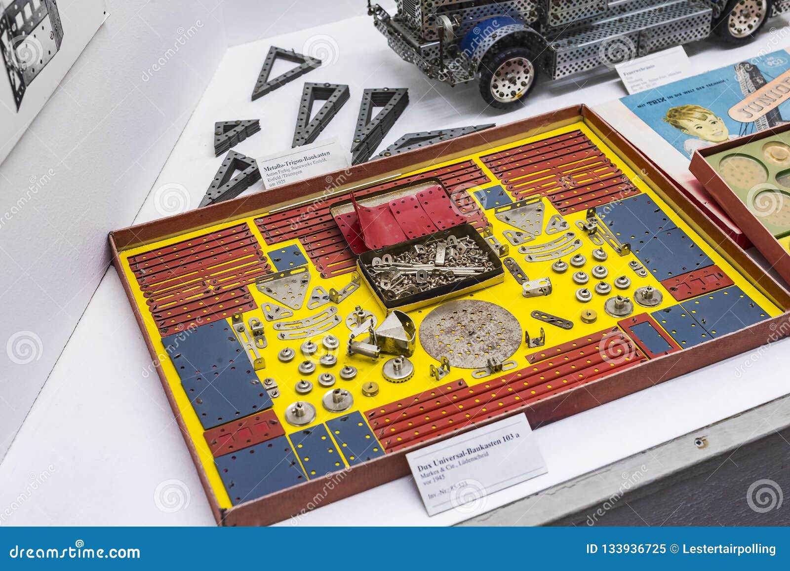 The German Museum of Science and Technology Achievement Represents the ...