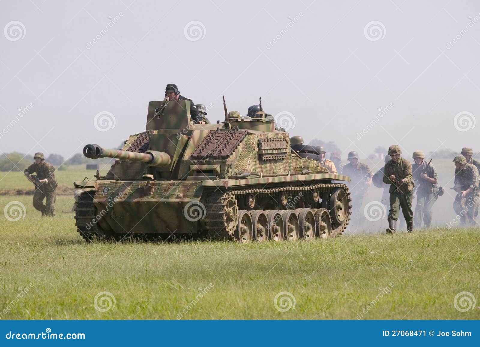 Panzer-4, Nazi WW-2 Battle Tank. Editorial Image | CartoonDealer.com ...