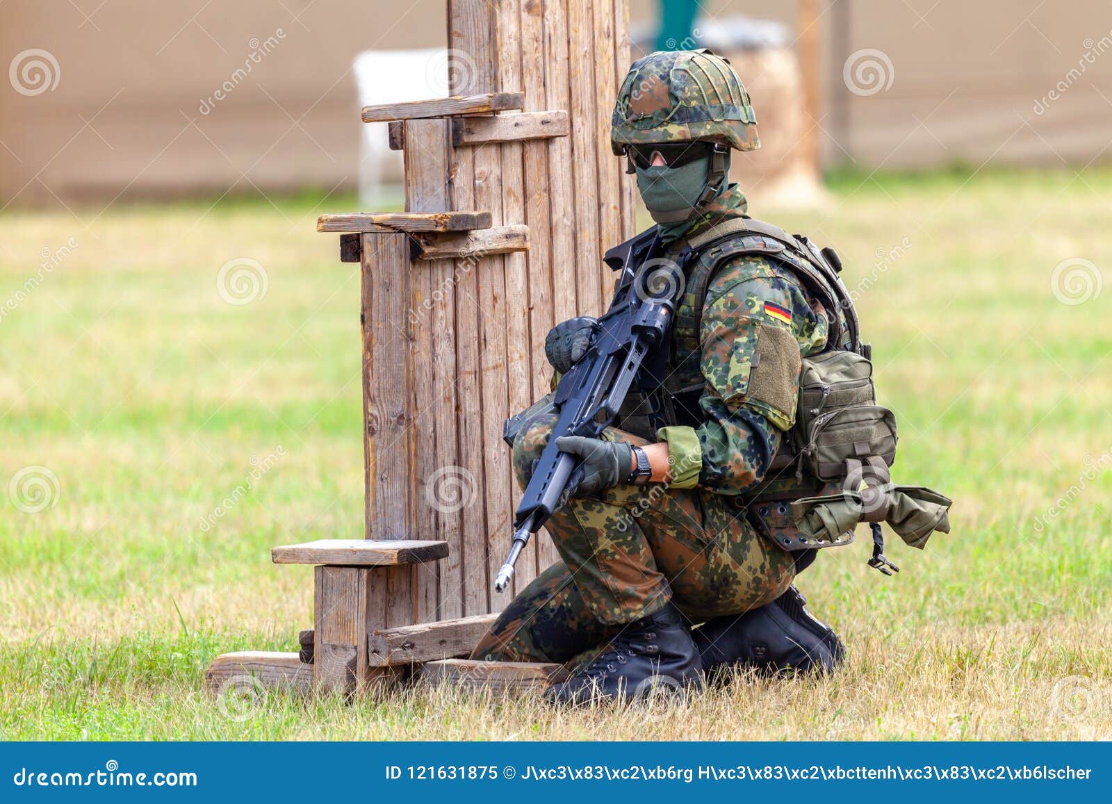 German Soldier with a Rifle Editorial Image - Image of helmet, fight ...