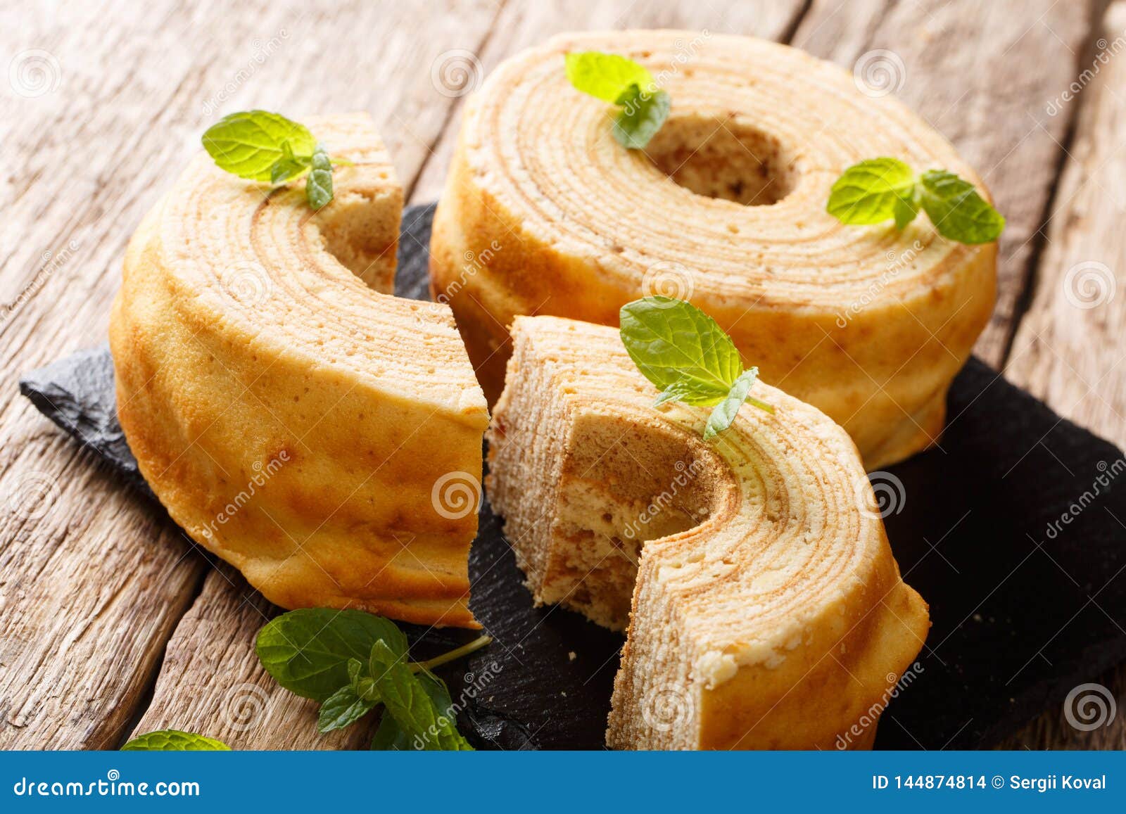 German for Tree Cake, Baumkuchen is Sometimes Also Known As Pyramid ...