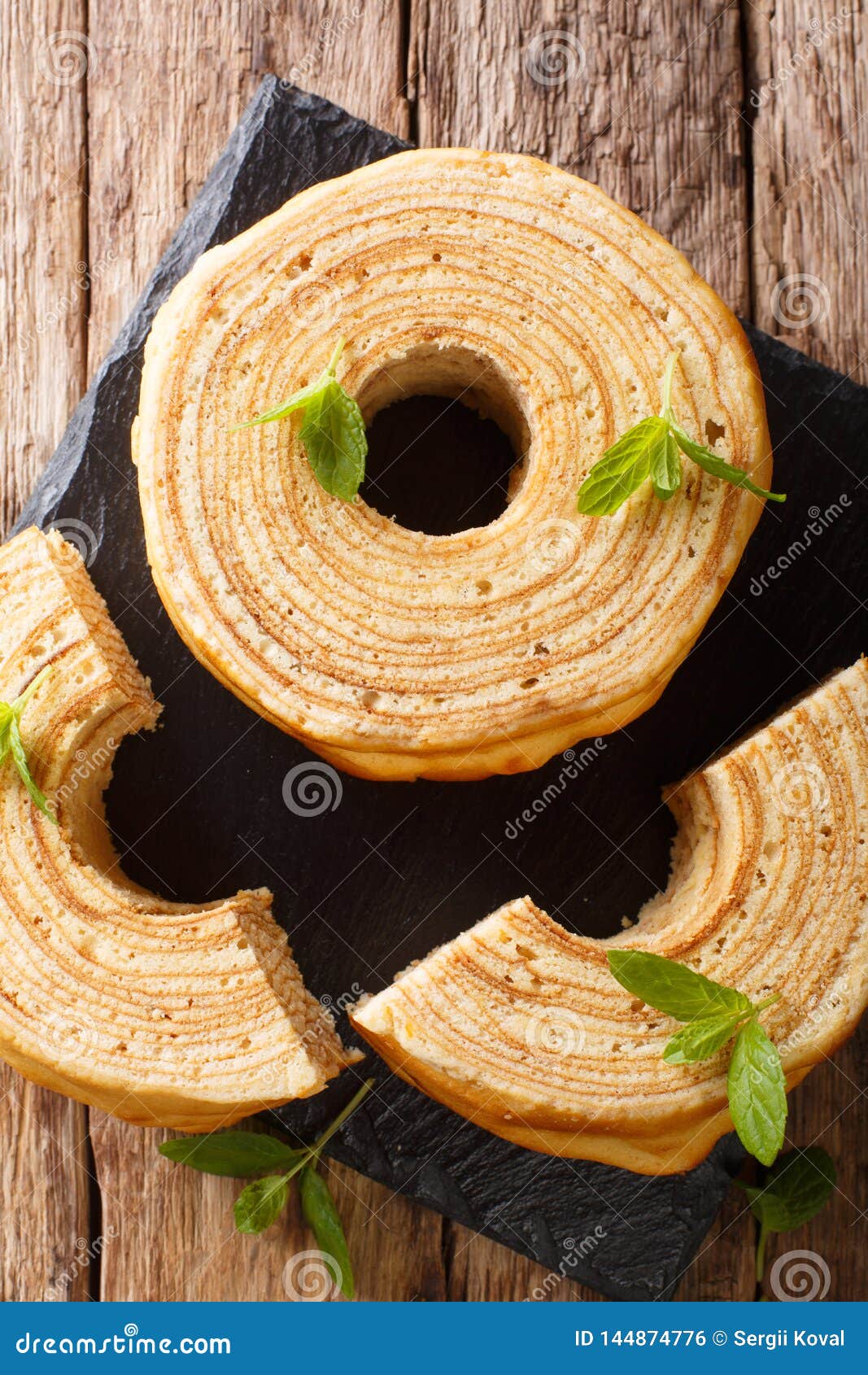 German for Tree Cake, Baumkuchen is Sometimes Also Known As Pyramid ...