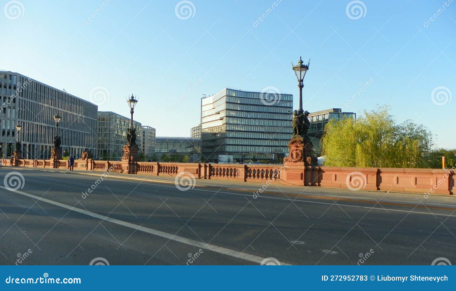 Germany, Berlin, Moltke Bridge, Sculptures on the Bridge Editorial ...