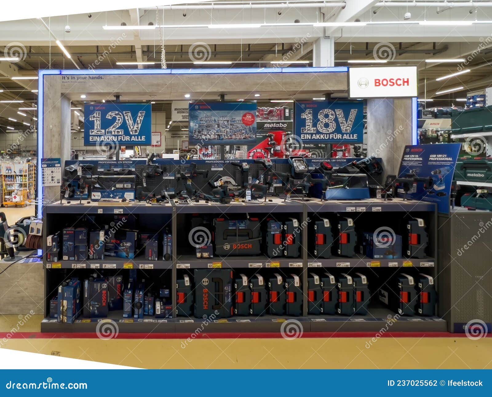 Multiple Construction Tools from Bosch Professional Line Range Stand ...