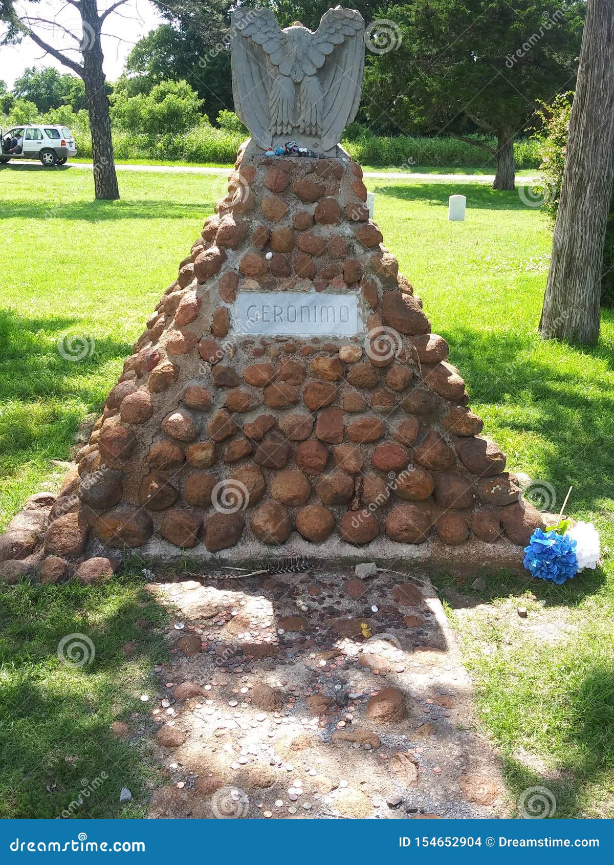 Geronimos grave editorial stock image. Image of grave - 154652904