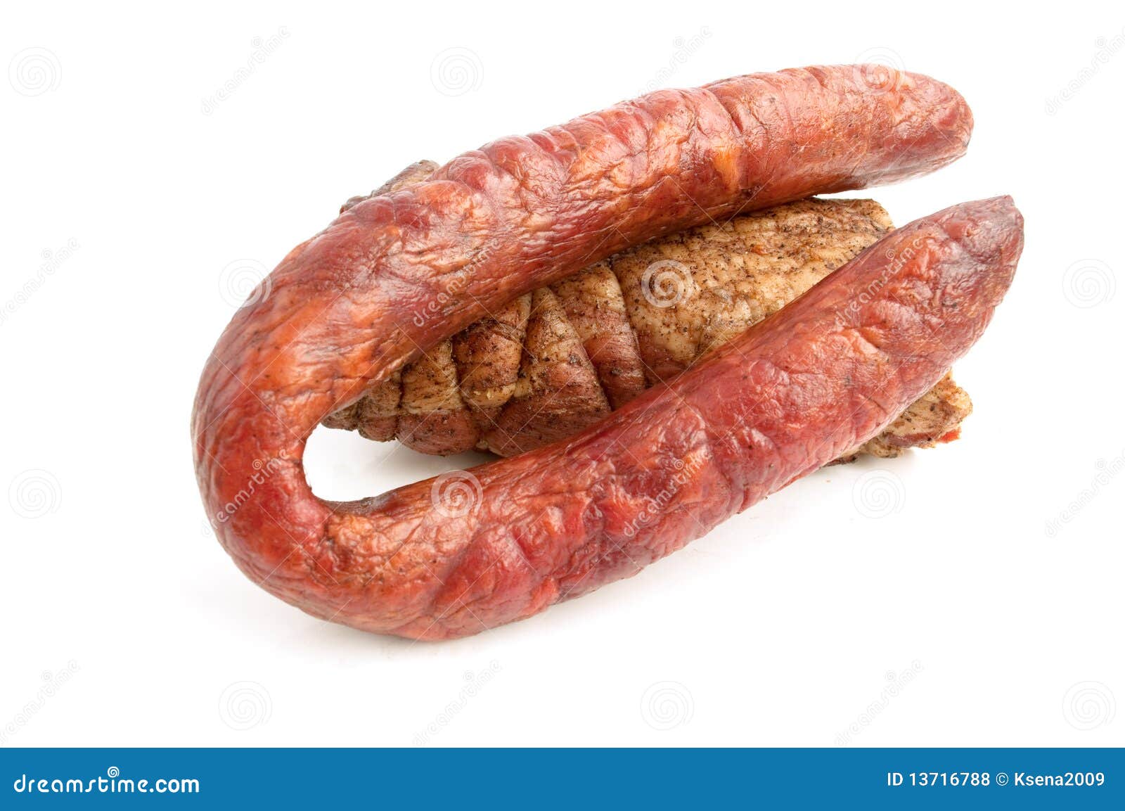 Gerookt worst en vlees stock foto. Image of worst, deel - 13716788