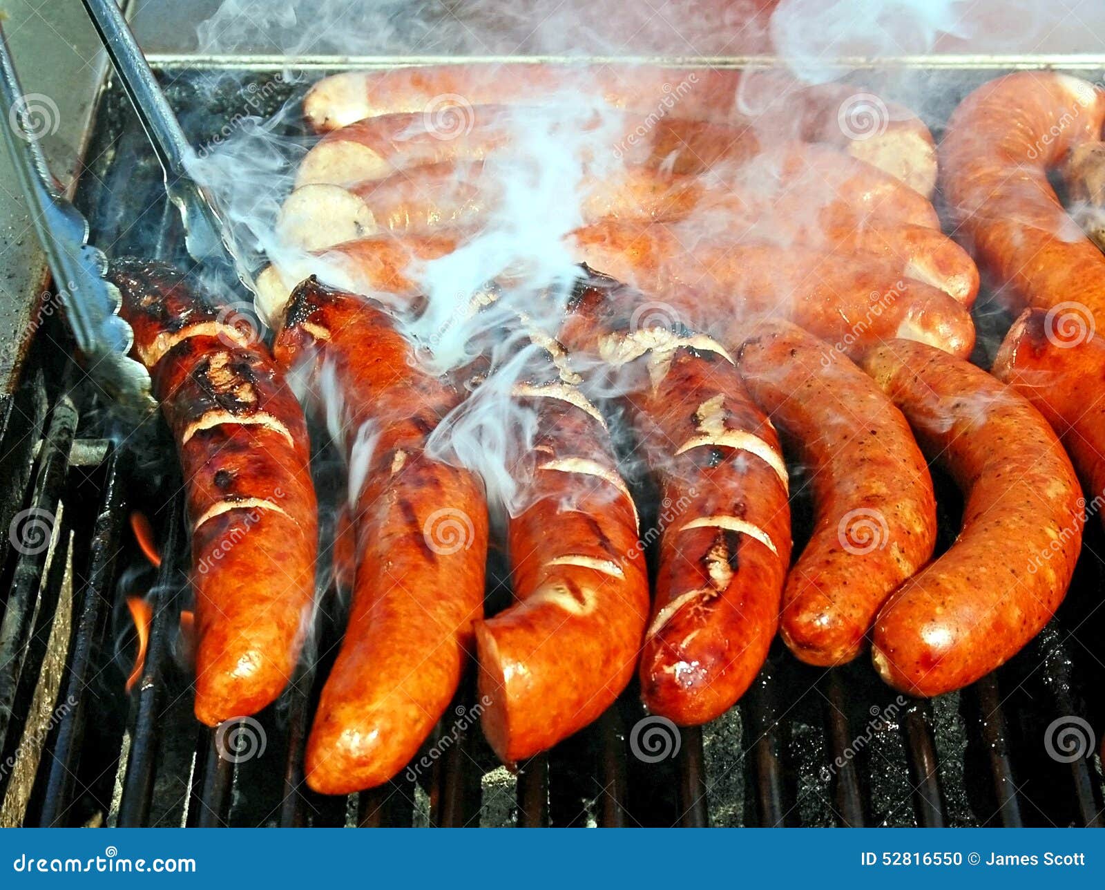 Geroosterde Poolse Worst stock foto. Image of vlees, kielbasa - 52816550