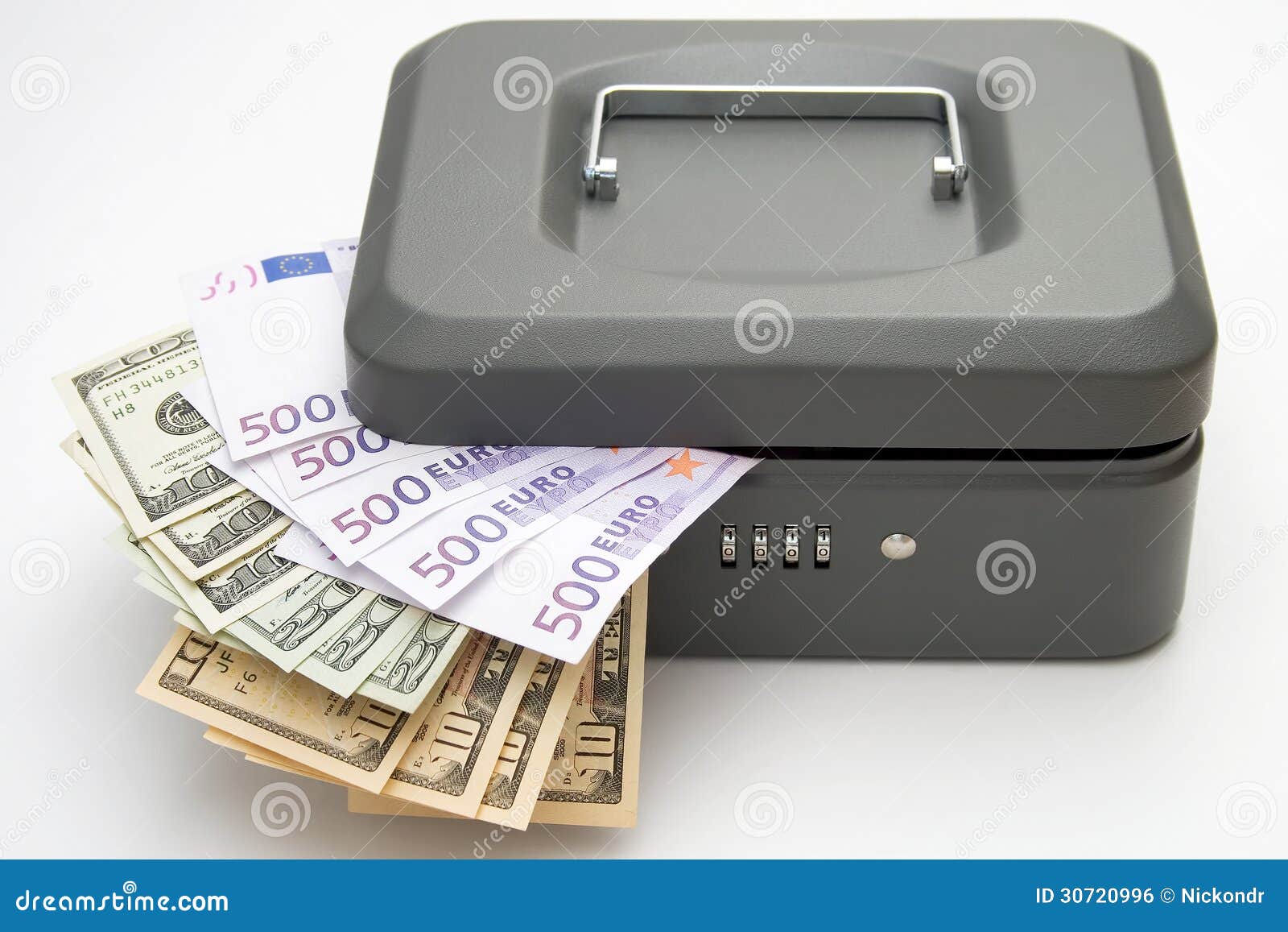 Gesloten Kassa Met Geld Op Wit Stock Foto - Image of digitaal, aantal ...
