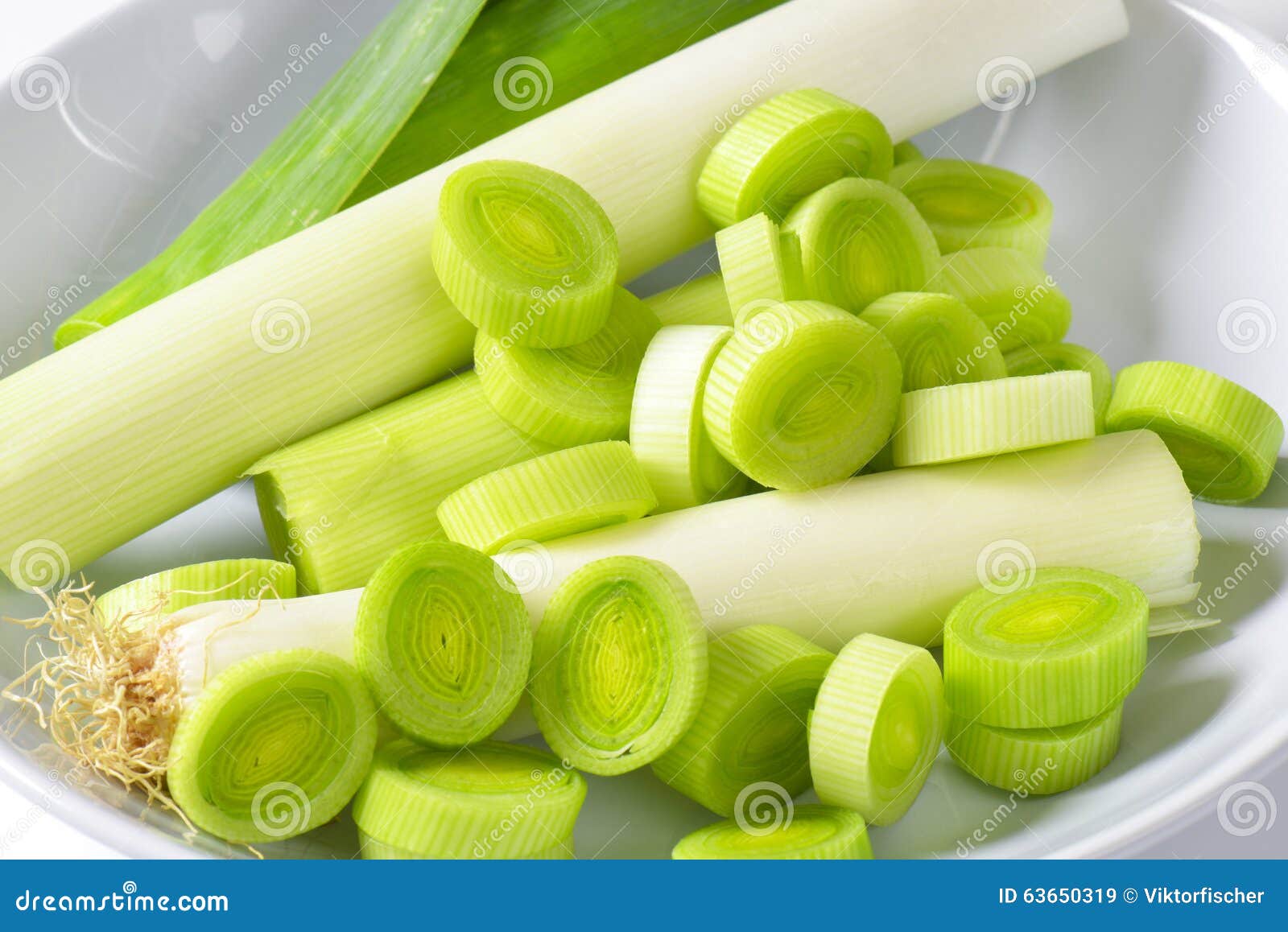 Gesneden prei stock afbeelding. Image of plaat, gezond - 63650319