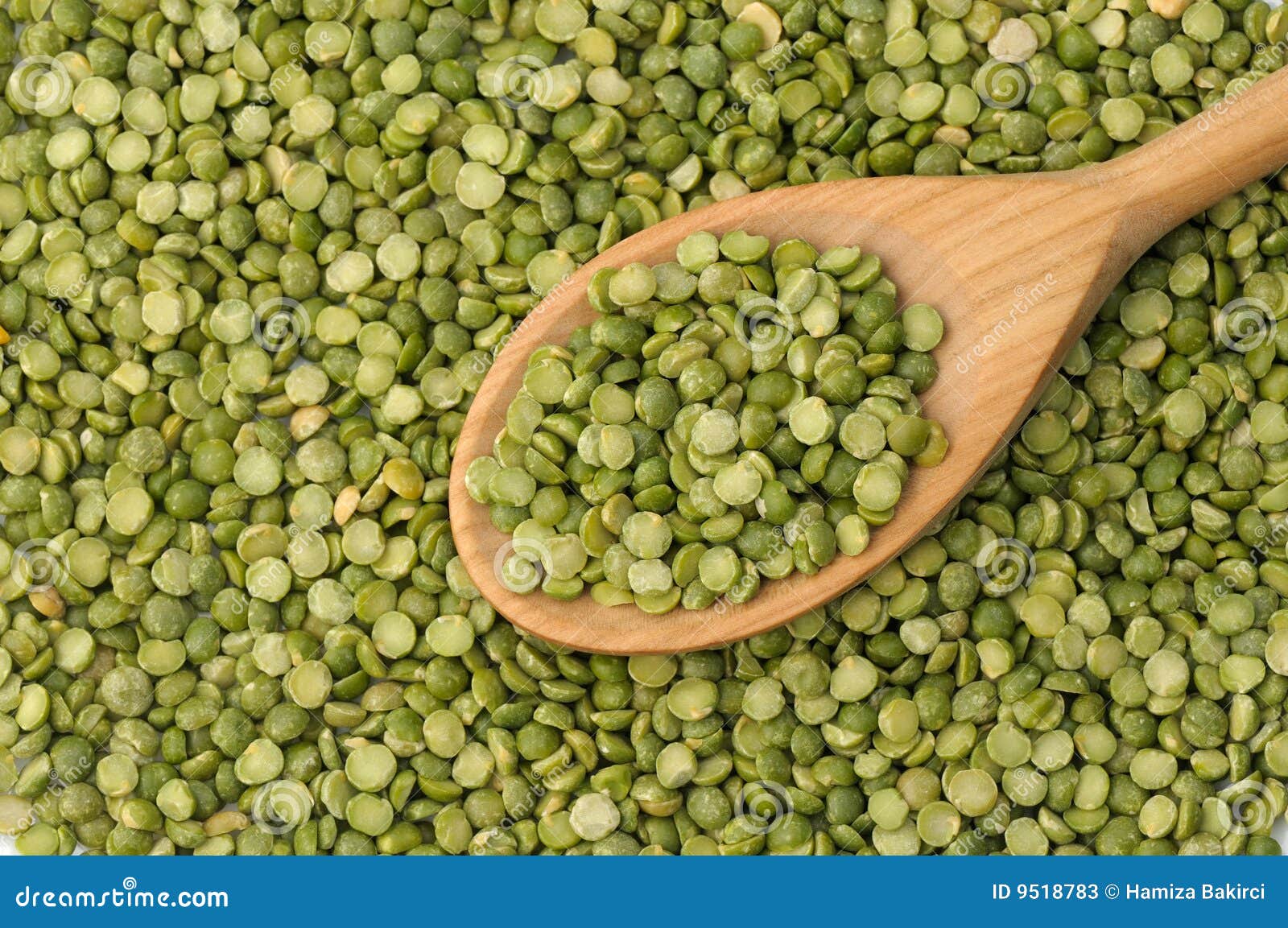 Gespleten groene erwten stock afbeelding. Image of achtergronden - 9518783