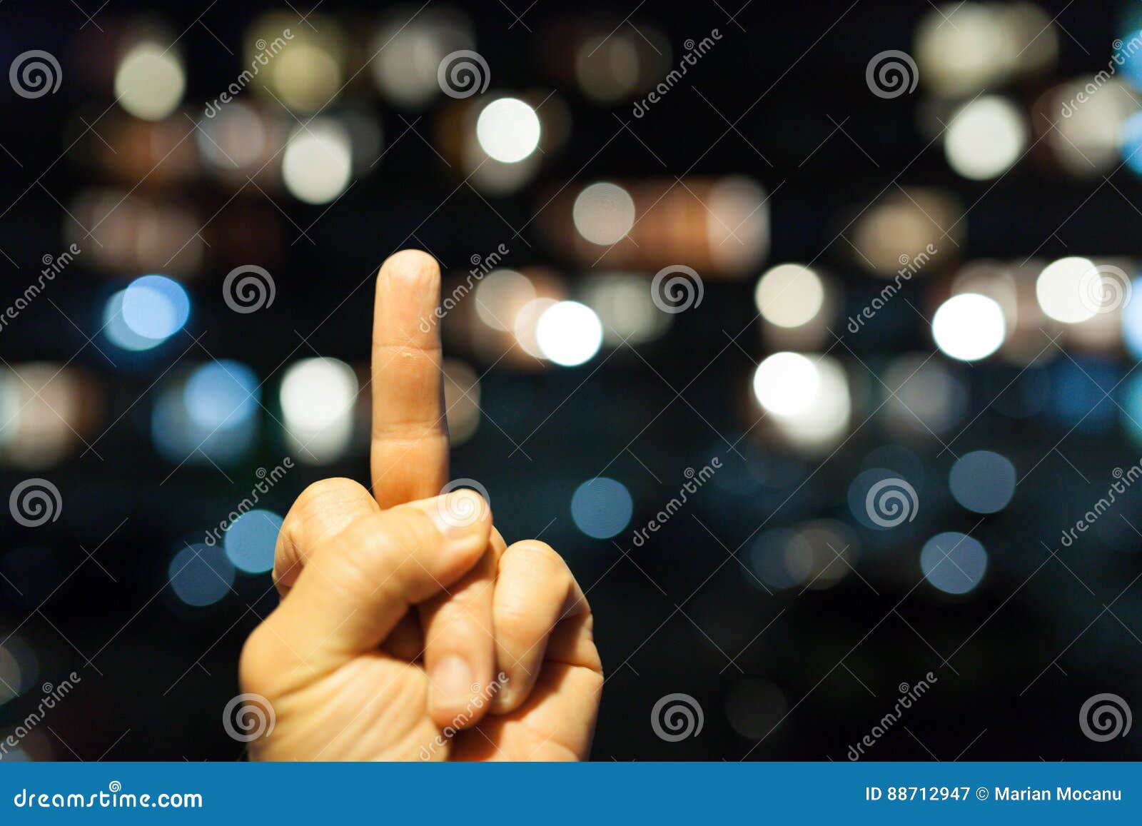 Geste De Main, Symbole Signe De Doigt Moyen Image stock - Image du ...