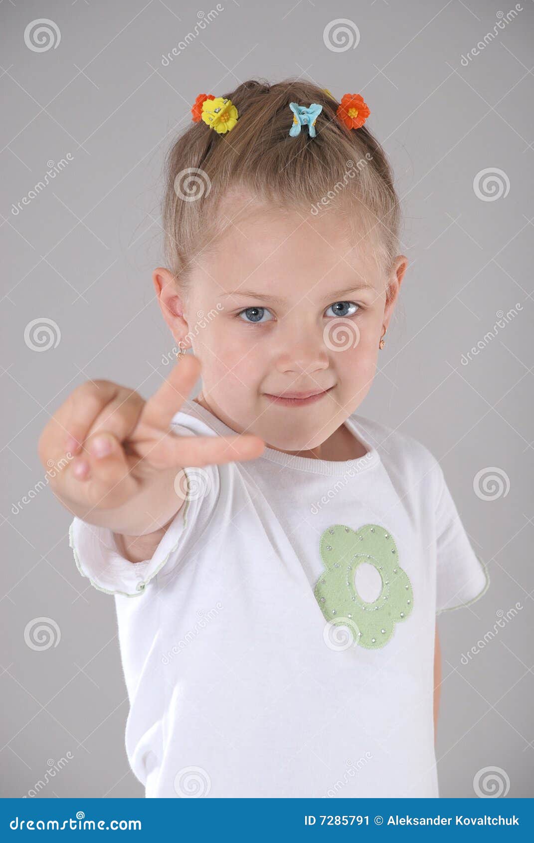 Gesture by a Hand a Victory Stock Image - Image of youth, gesture: 7285791