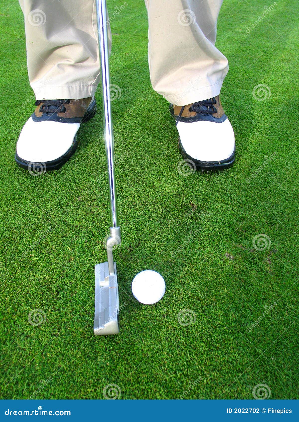 Getting ready to putt stock photo. Image of slice, grip - 2022702