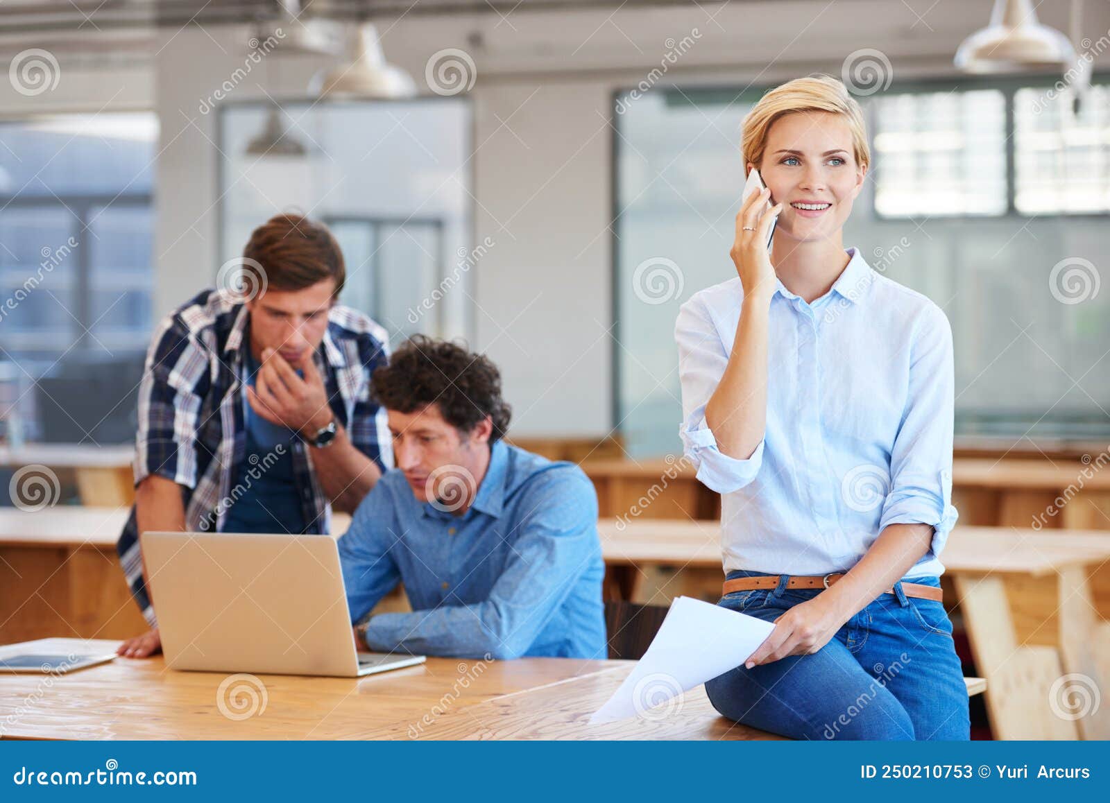 Getting the Specs from the Customer. Cropped Shot of Businesspeople ...