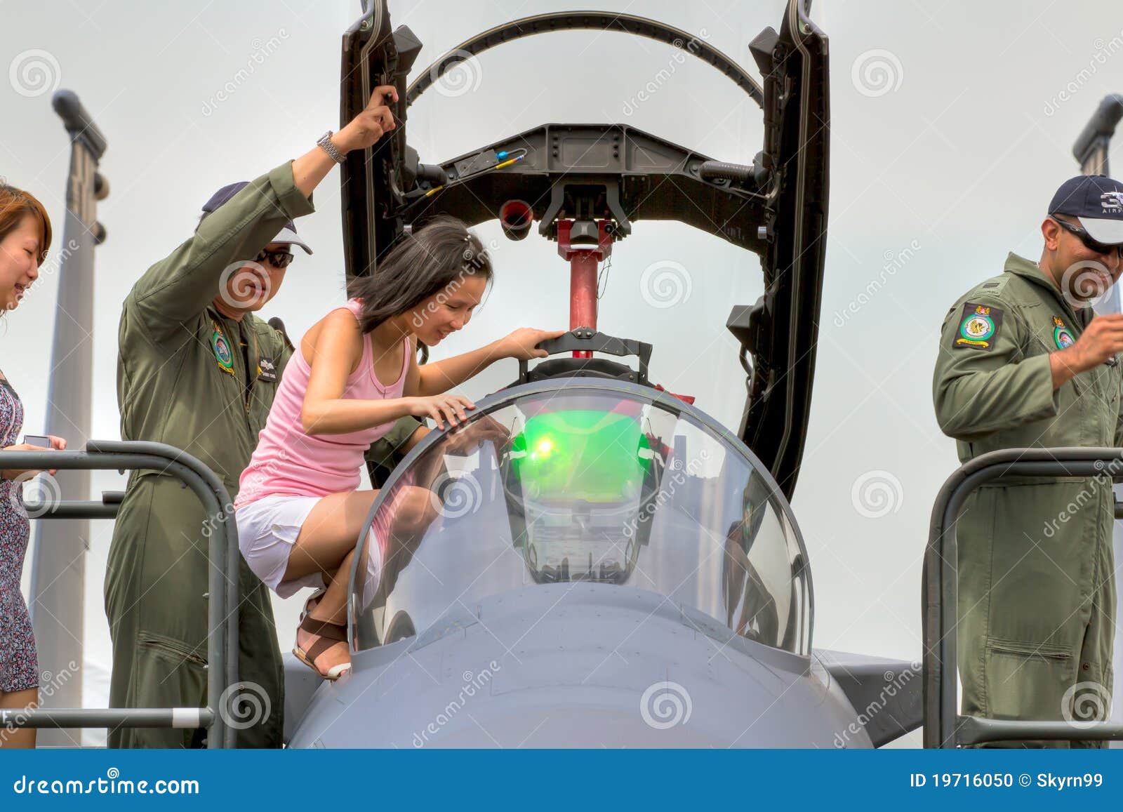 Getting Up Close with F-15 Static Display Editorial Image - Image of ...