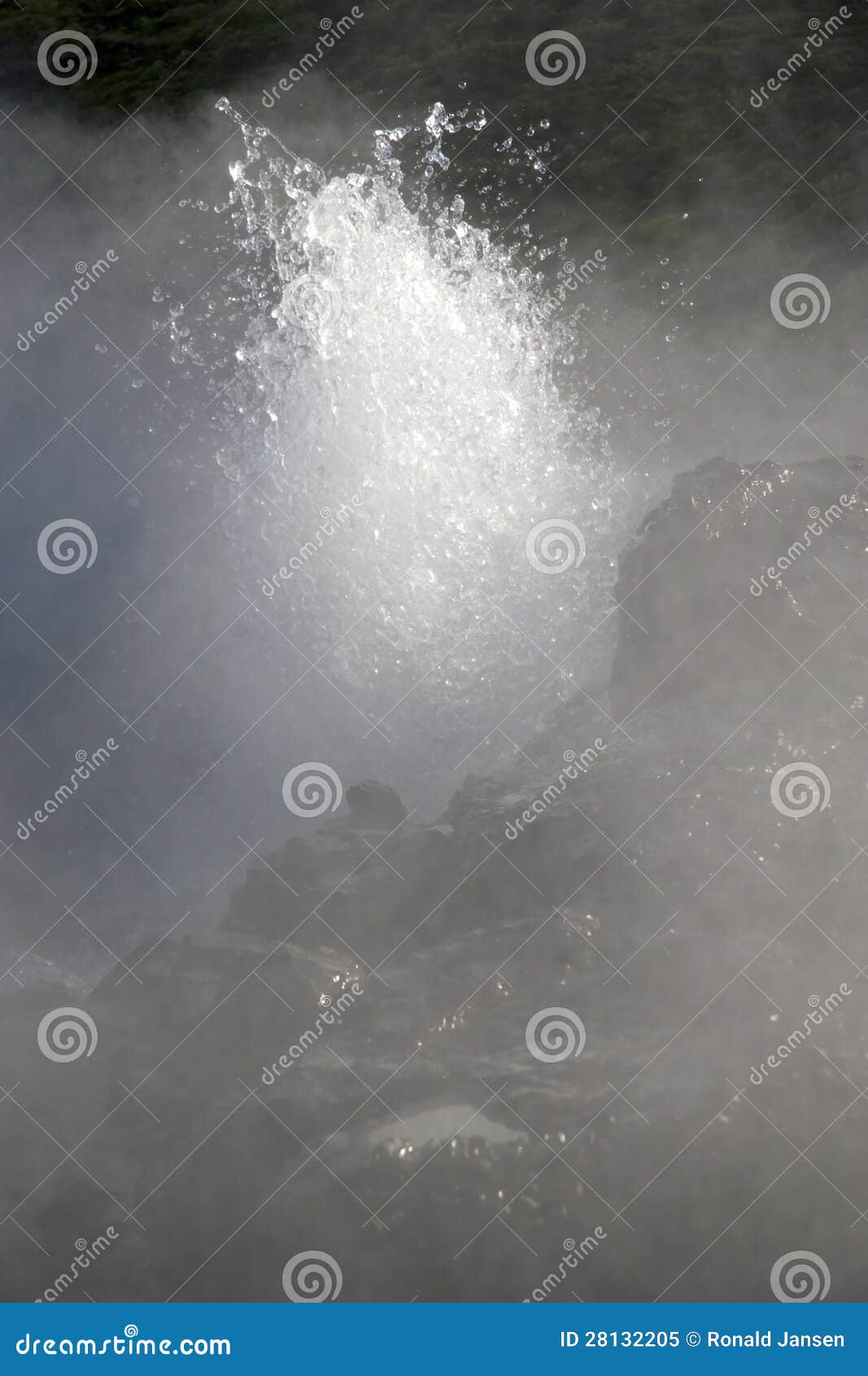 Geyser stock image. Image of energy, heat, nature, iceland - 28132205