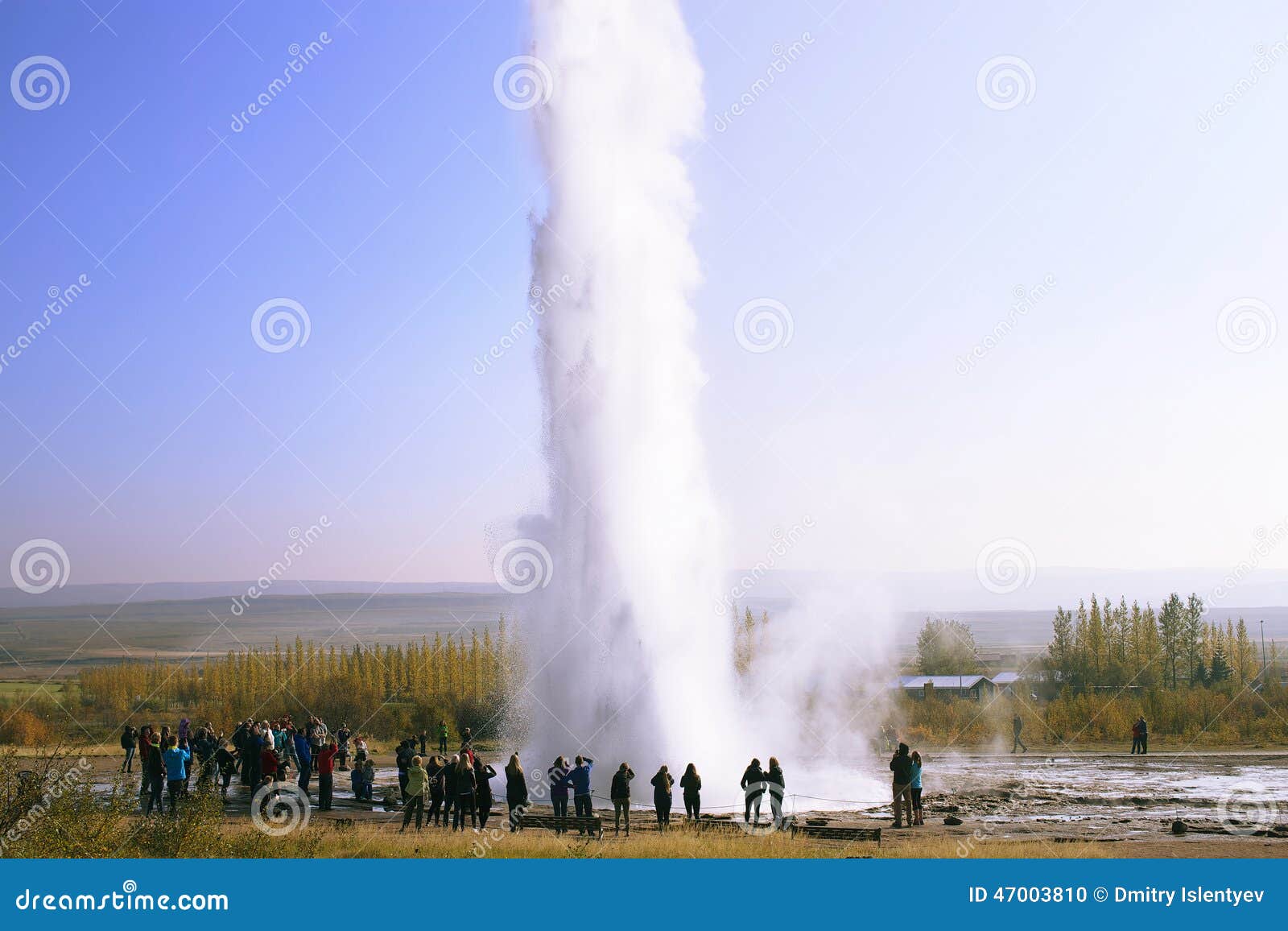 Geyser Strokkur fotografia stock. Immagine di caldo, sorgente - 47003810