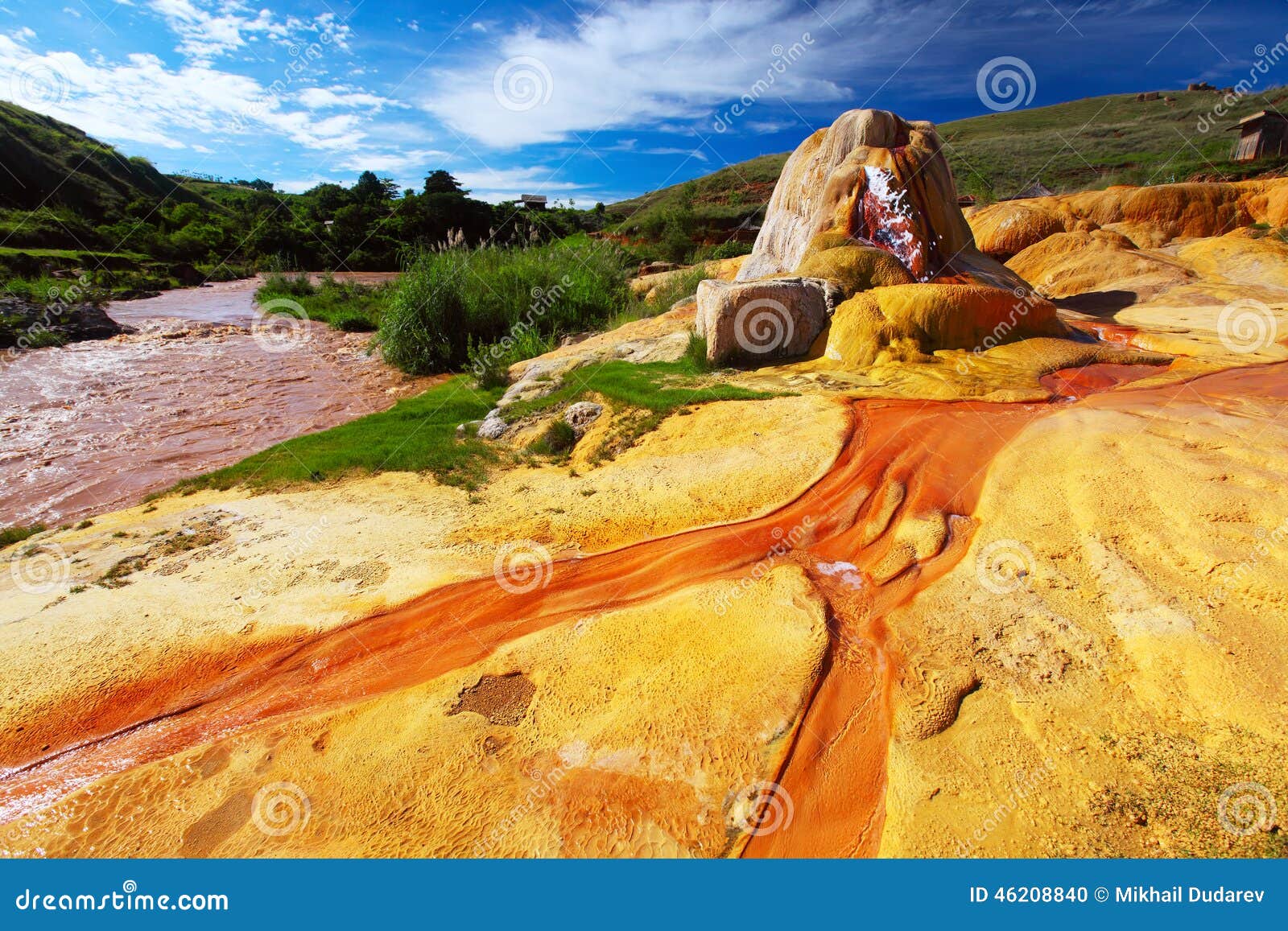 Geysers photo stock. Image du normal, structure, côte - 46208840