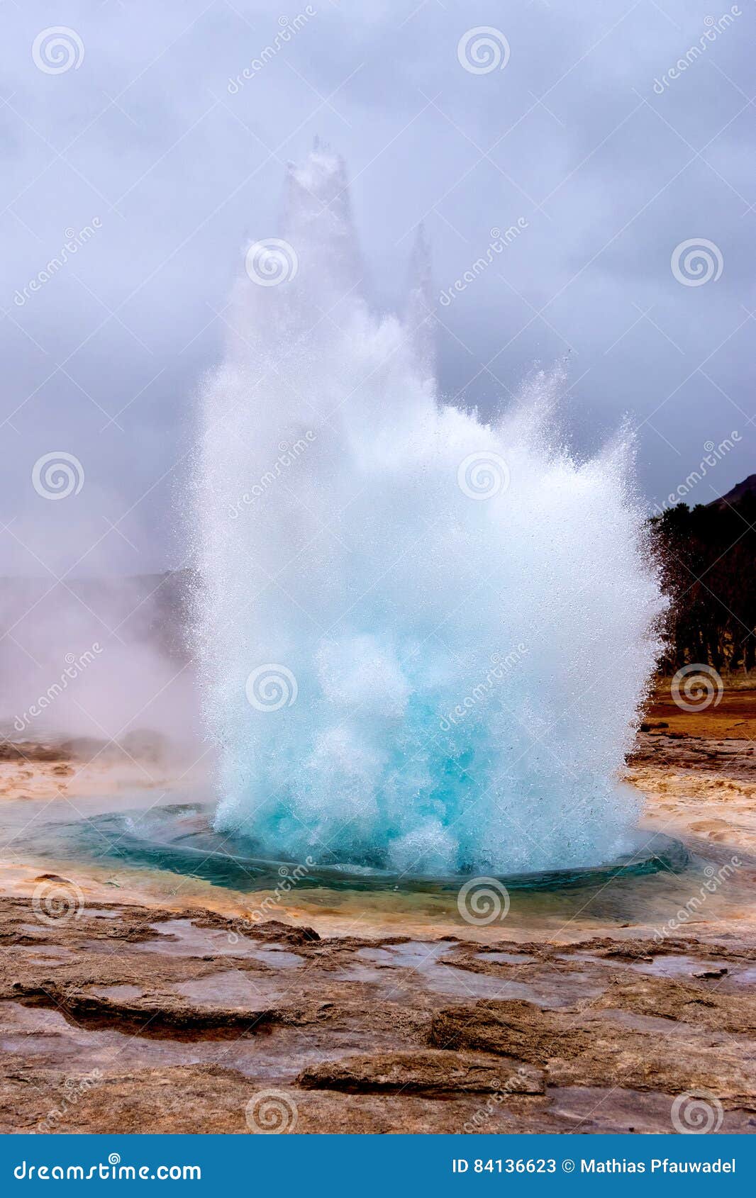 Geysir explosion stock image. Image of height, family - 84136623