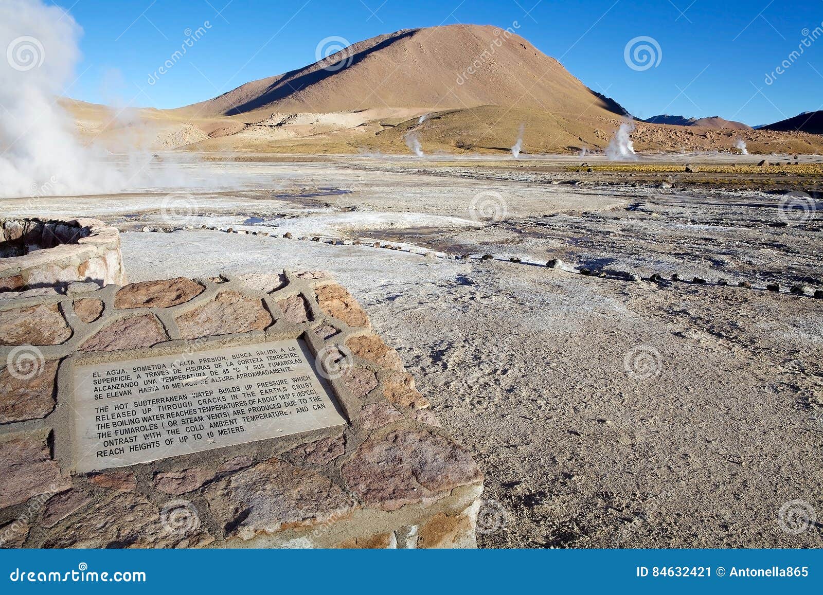 Geysire EL Tatio, Chile redaktionelles foto. Bild von chilenisch - 84632421
