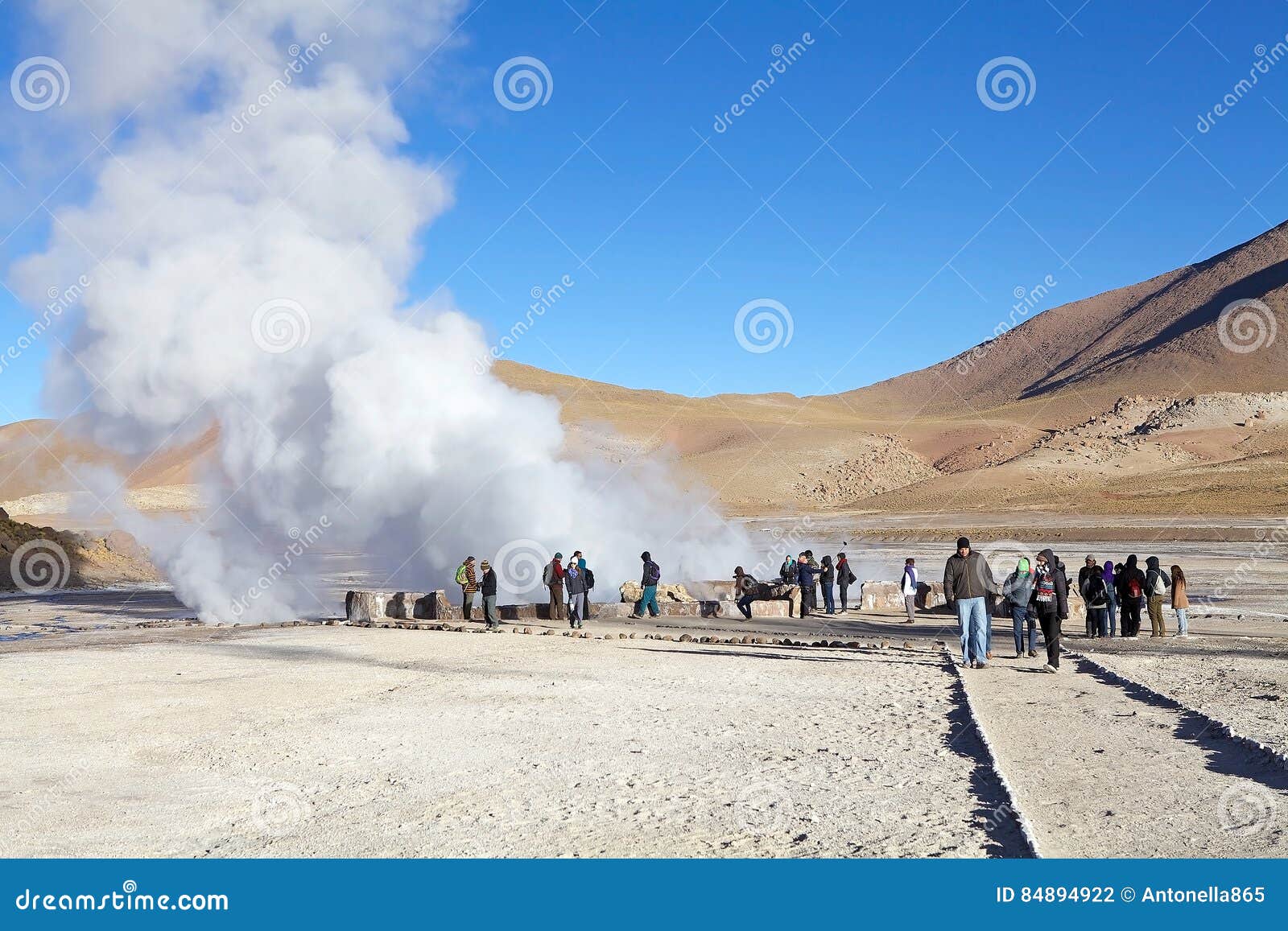 Geysire EL Tatio, Chile redaktionelles stockfotografie. Bild von geysir ...