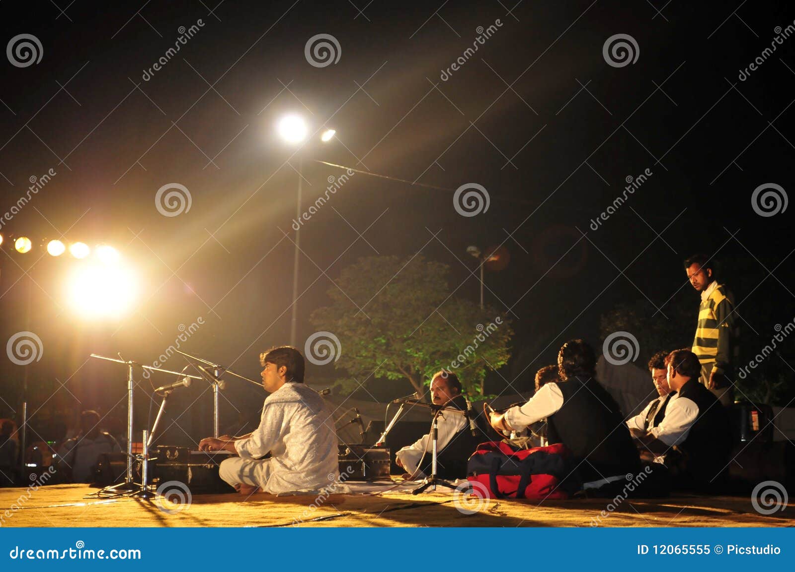 Ghazal night editorial image. Image of lights, event - 12065555