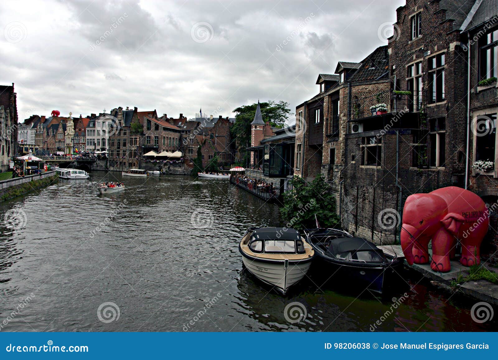 Ghent Canals 53 editorial stock photo. Image of center - 98206038