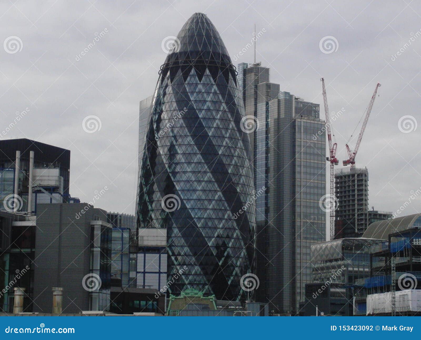 The Gherkin Tower editorial photography. Image of city - 153423092