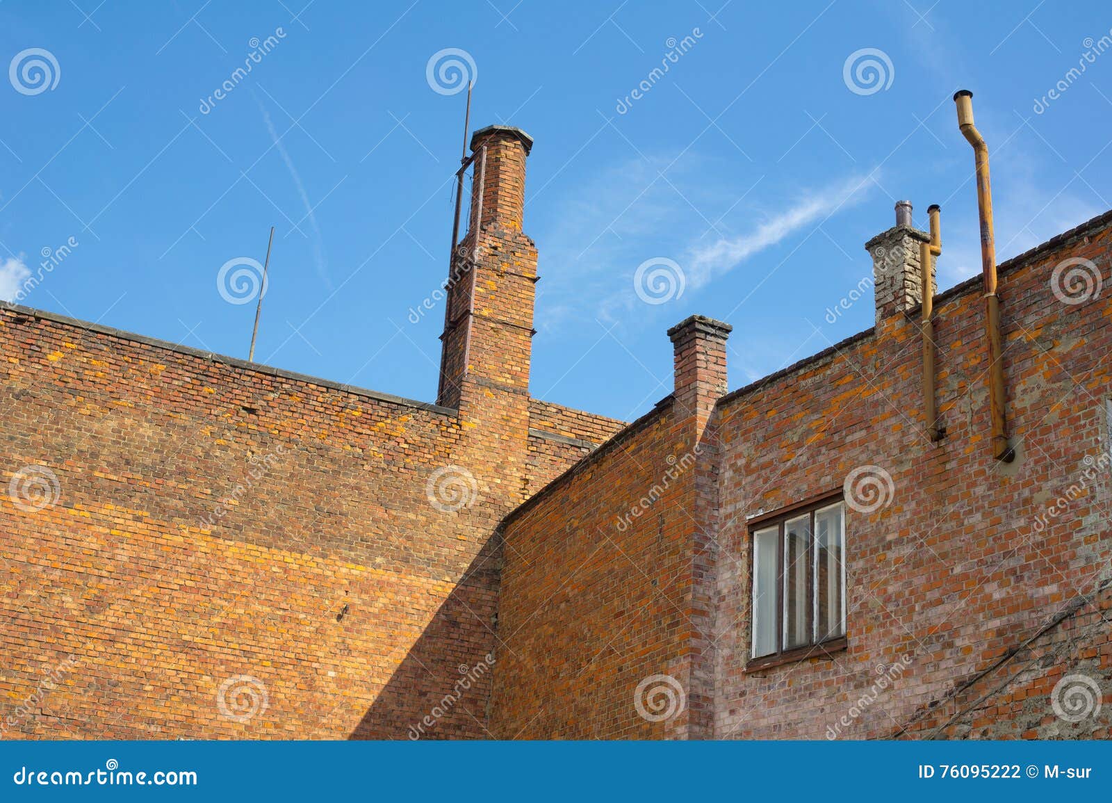 Ghetto stock photo. Image of poverty, sunny, structure - 76095222