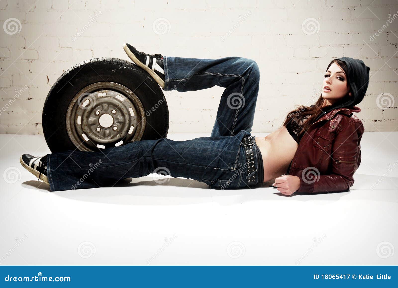 Ghetto girl stock image. Image of hair, model, gangster - 18065417