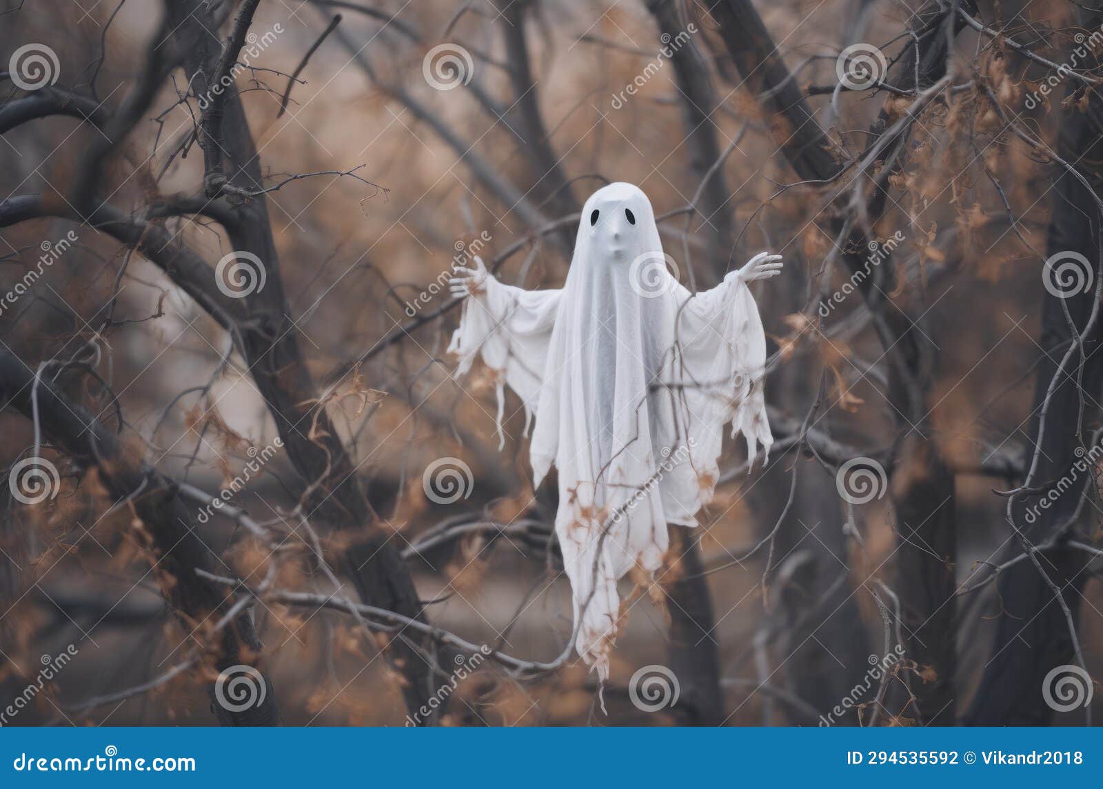 Ghost hanging from tree stock illustration. Illustration of spooky ...