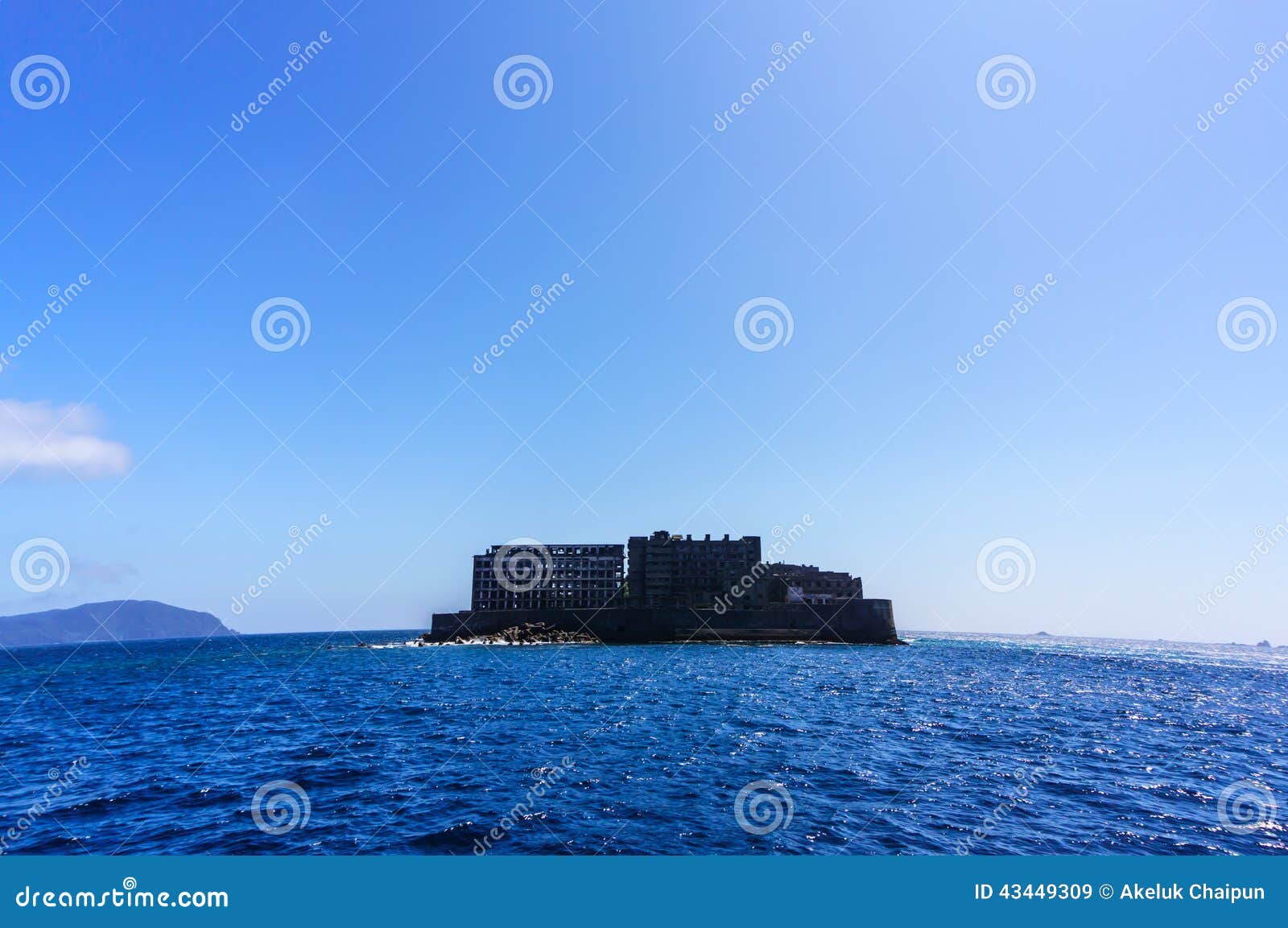 Ghost Island Left Eye To The Island Stock Photography | CartoonDealer ...