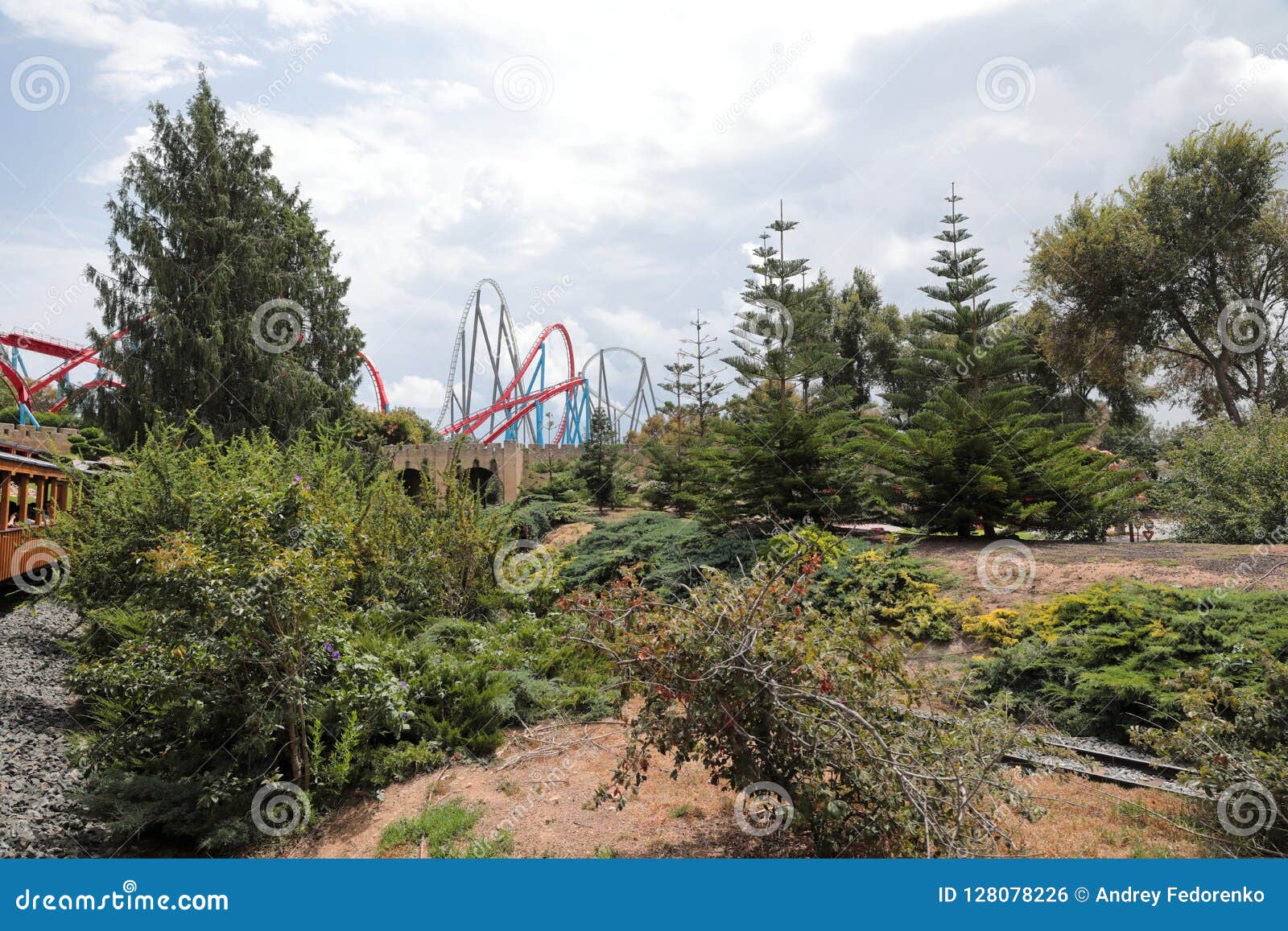 Giant Attraction `Roller Coaster`, Dead Loop, Barrel and Other ...
