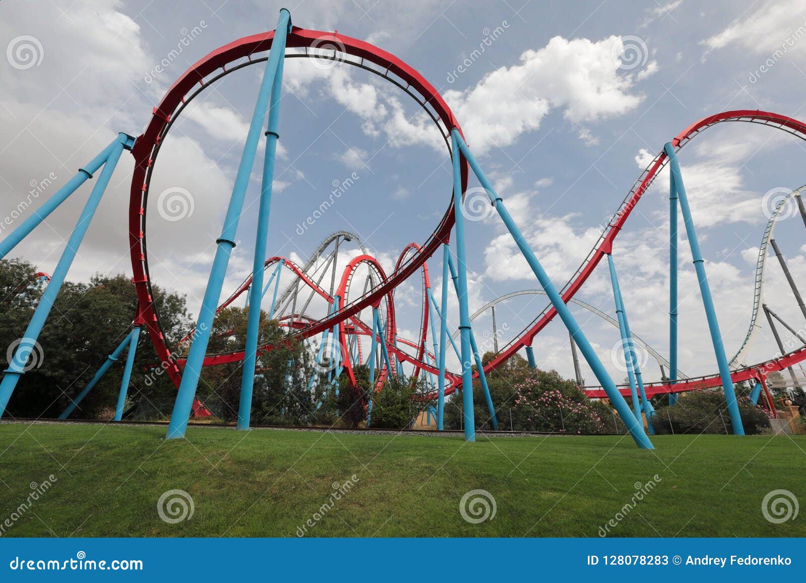 Giant Attraction `Roller Coaster`, Dead Loop, Barrel and Other ...