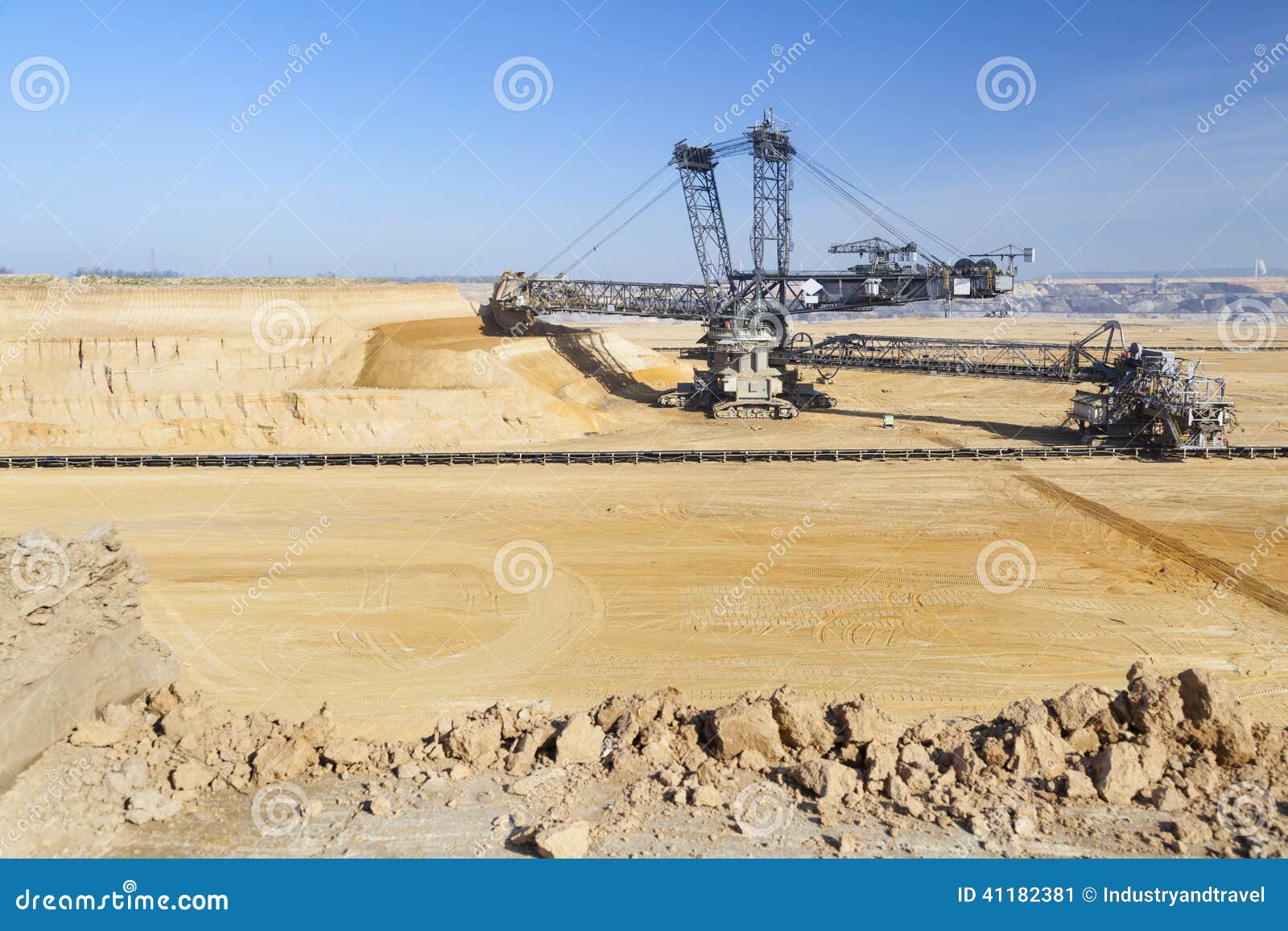 Giant Bucket Wheel Excavator Stock Image - Image of digging, mining ...