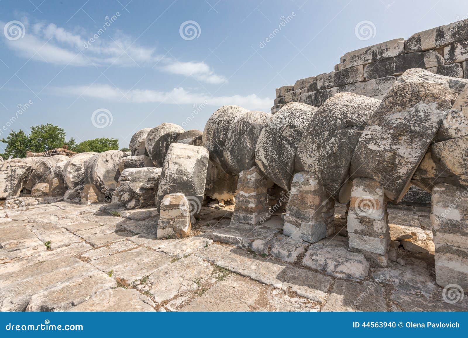 Giant Columns of Ancient Apollo Temple in Didyma, Turkey Stock Photo ...