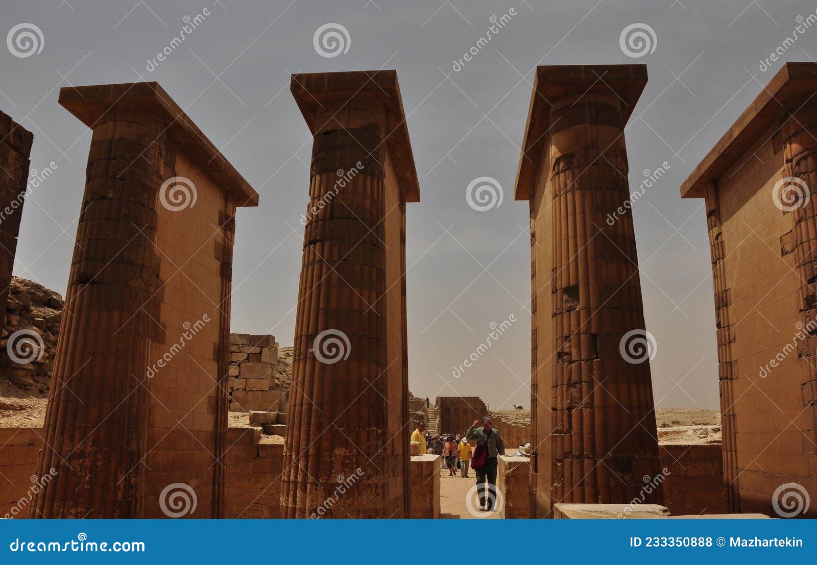 Giant Columns Of Karnak Temple Overscale Architect With Beautiful ...