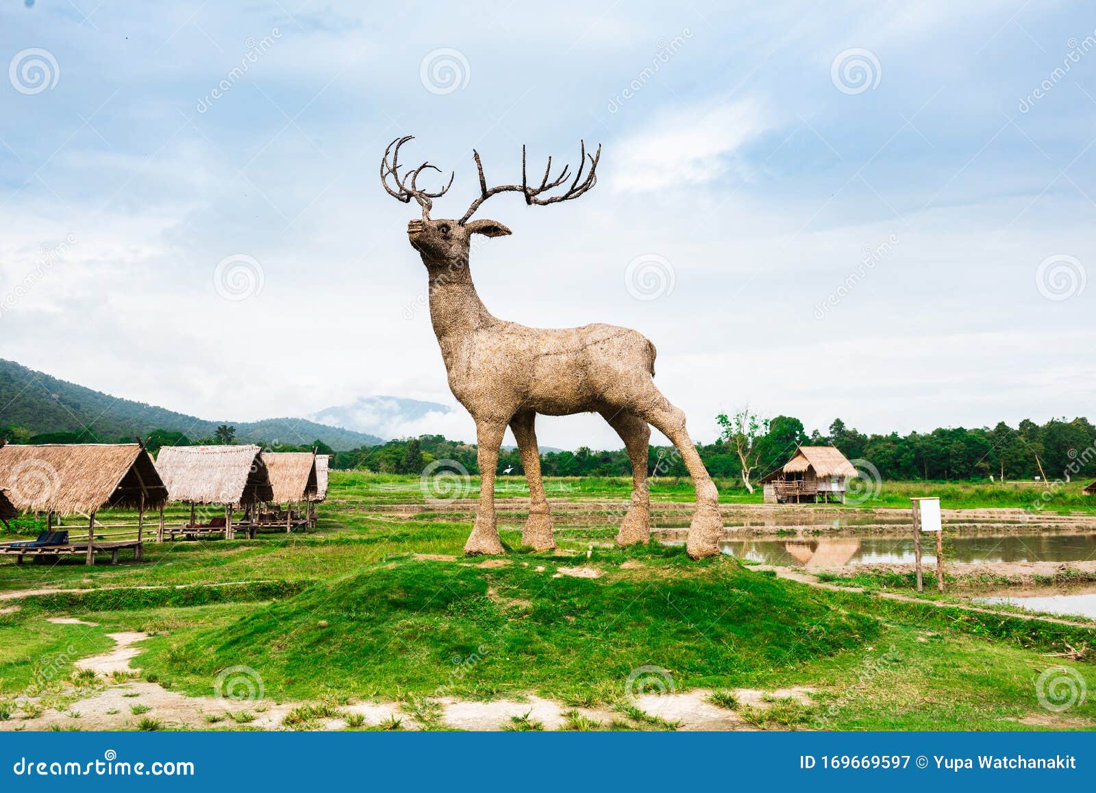 Giant Deer Shaped Straw Straw Puppet Stock Image - Image of country ...