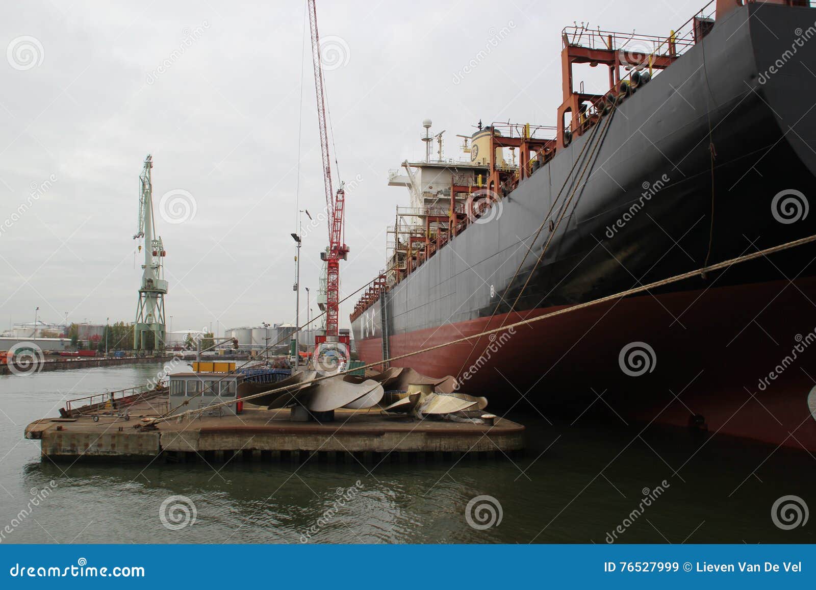 Giant Empty Container Ship in the Dock Editorial Stock Image - Image of ...