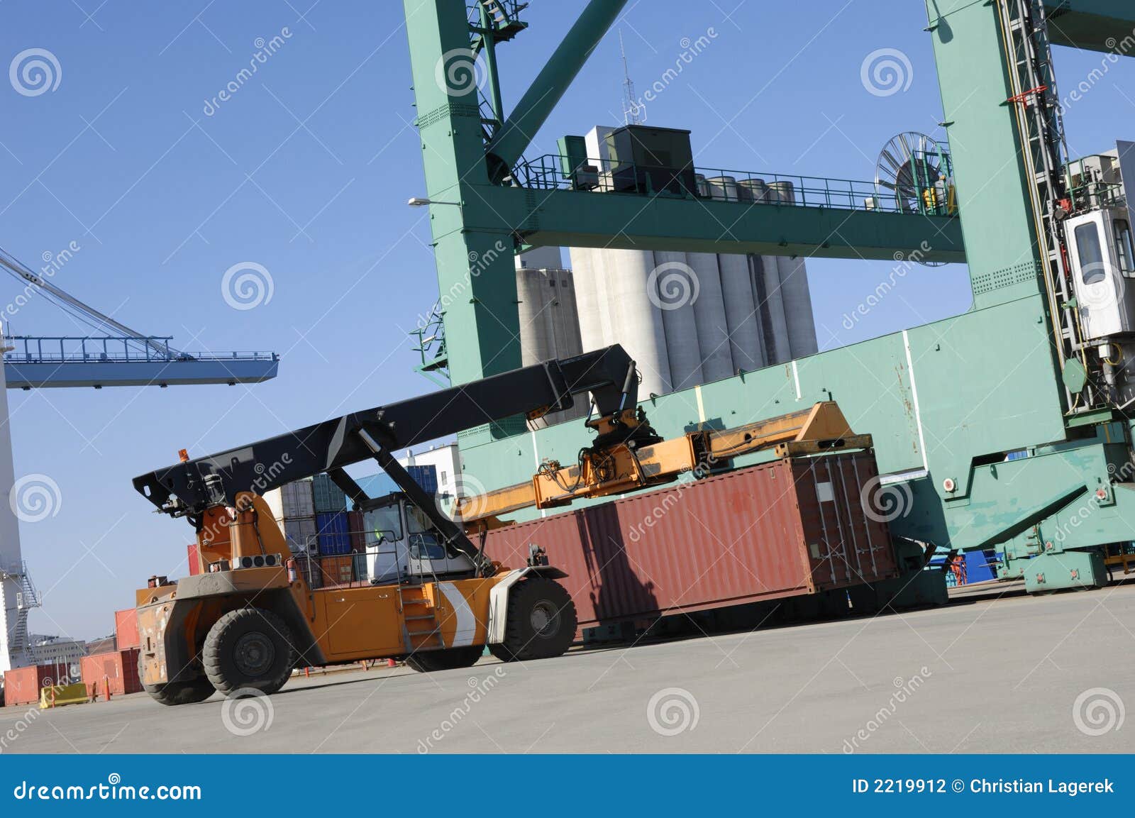 Giant Forklift-truck at Work Stock Photo - Image of engineering ...