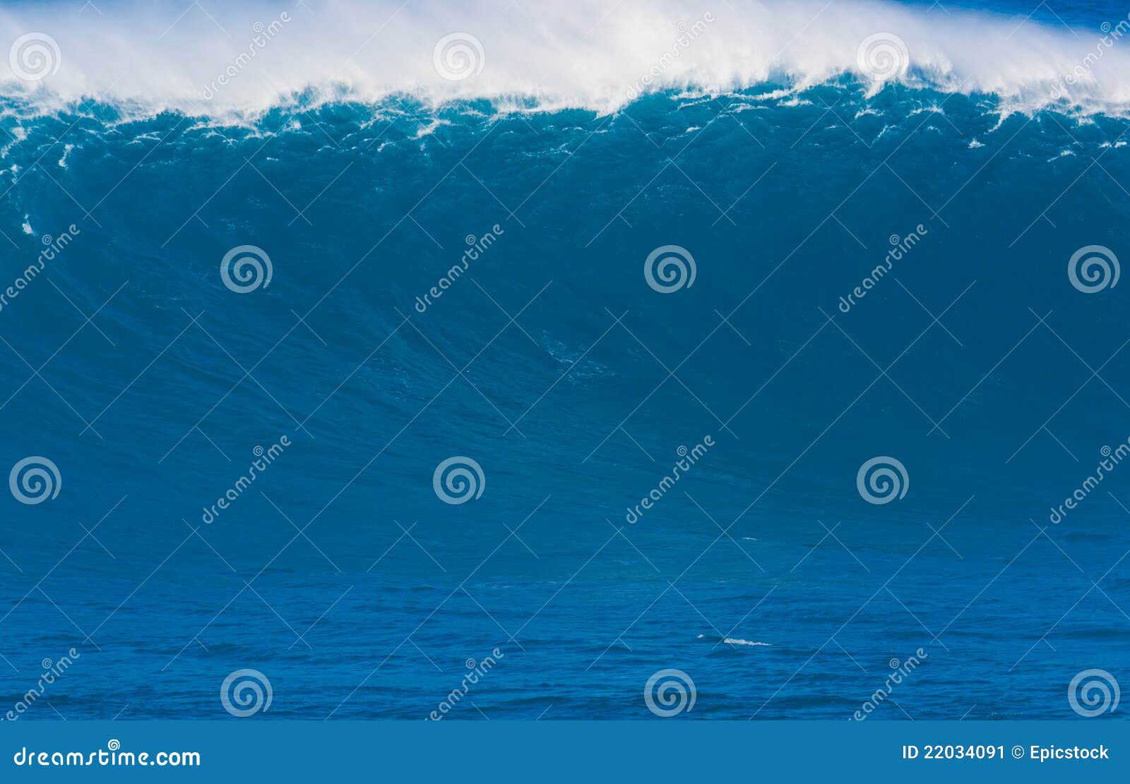 Giant Ocean Wave stock image. Image of cool, power, adventure - 22034091