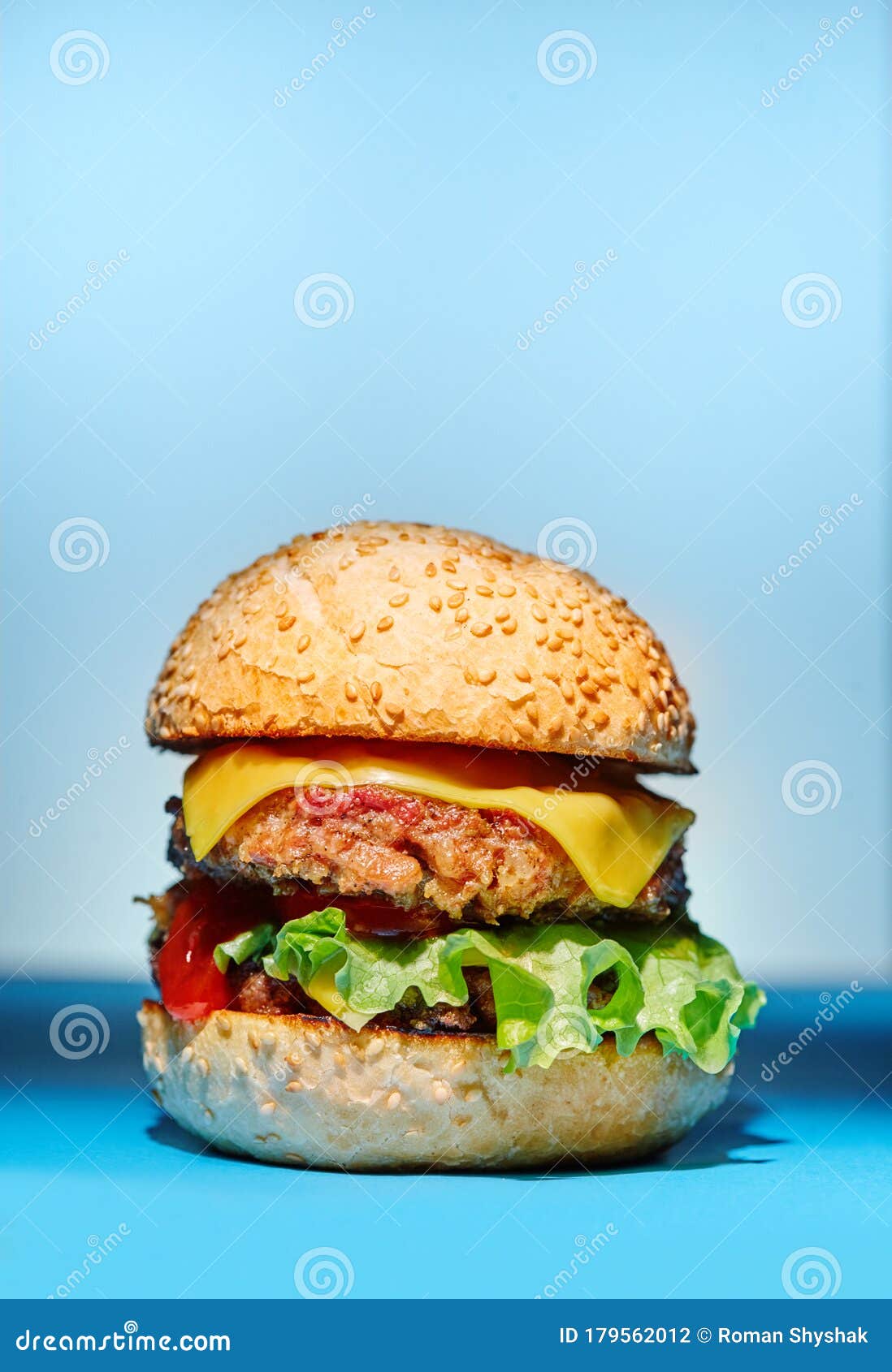 Giant Perfect Burger Large Massive Thick Classic American Cheeseburger ...